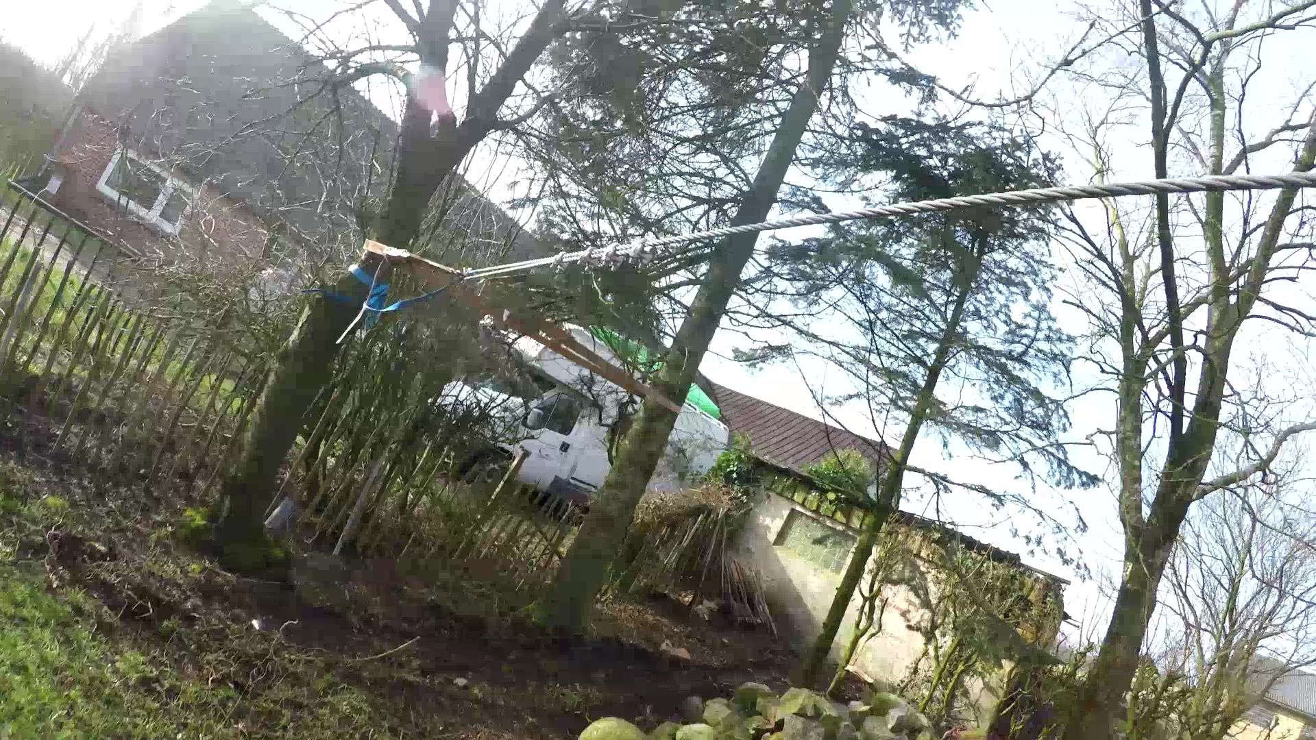 Kid's Zipline With Playhouse : 3 Steps - Instructables