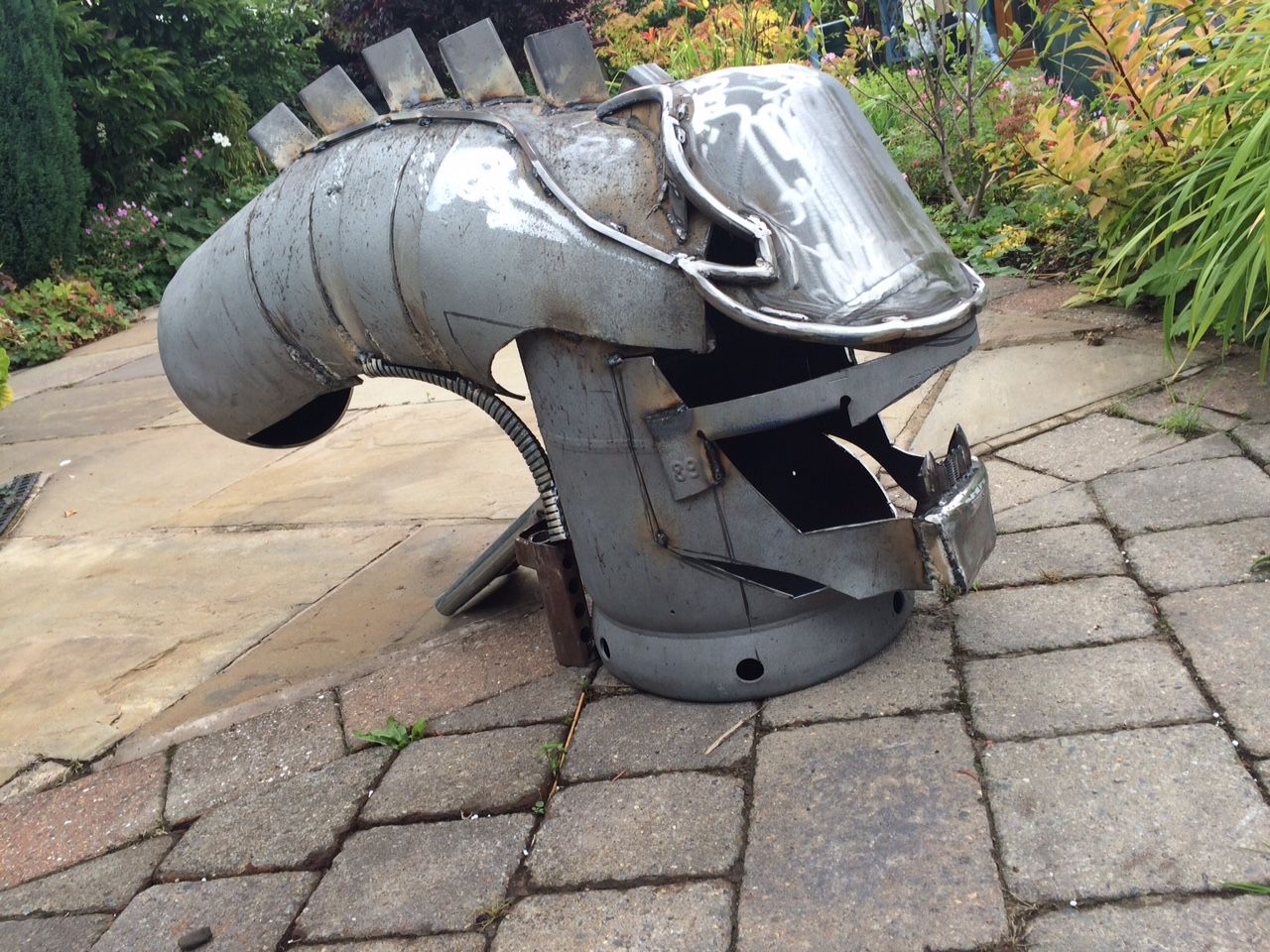 Alien Wood Burner : 8 Steps (with Pictures) - Instructables