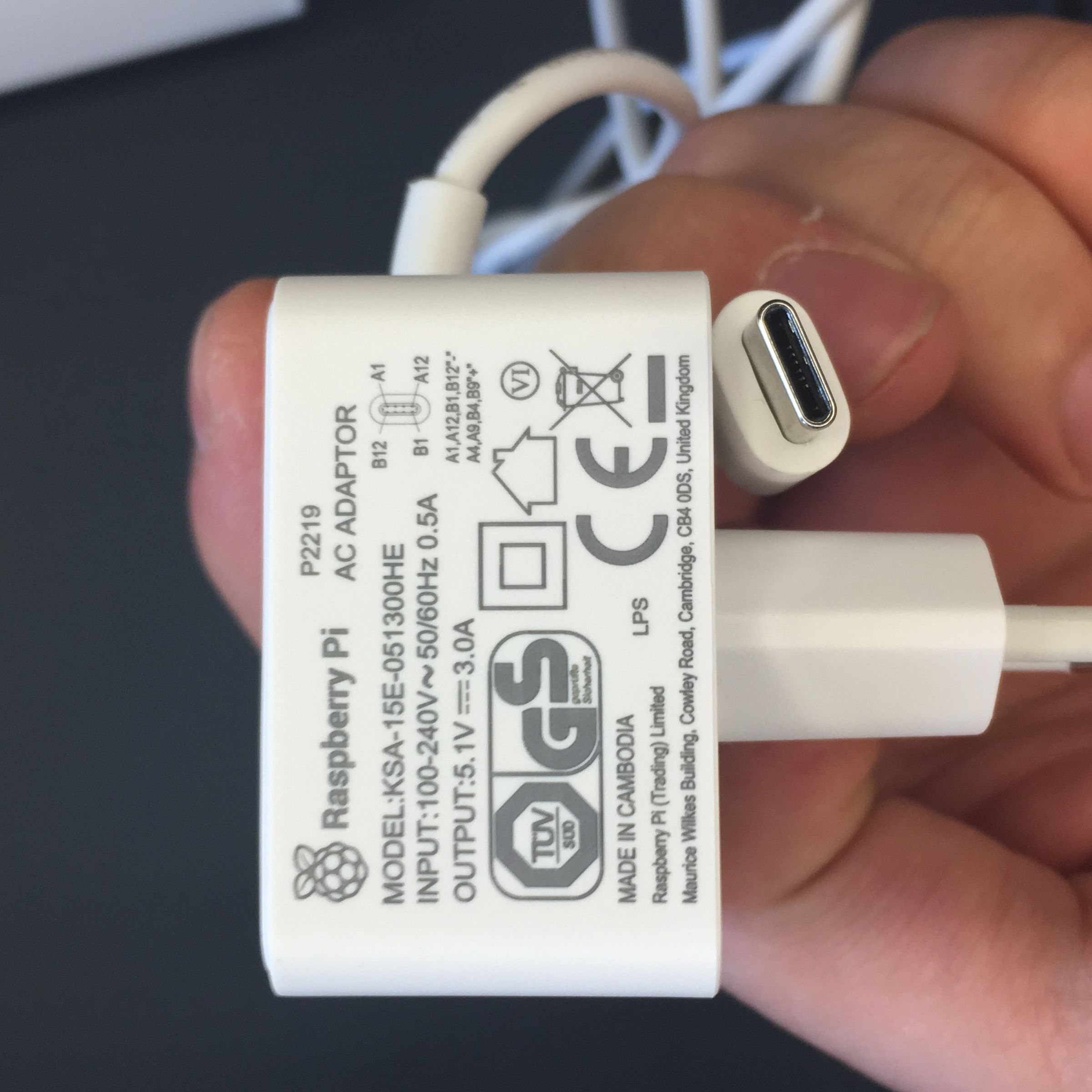 Getting Started With the Raspberry Pi 4 Desktop Kit : 7 Steps - Instructables