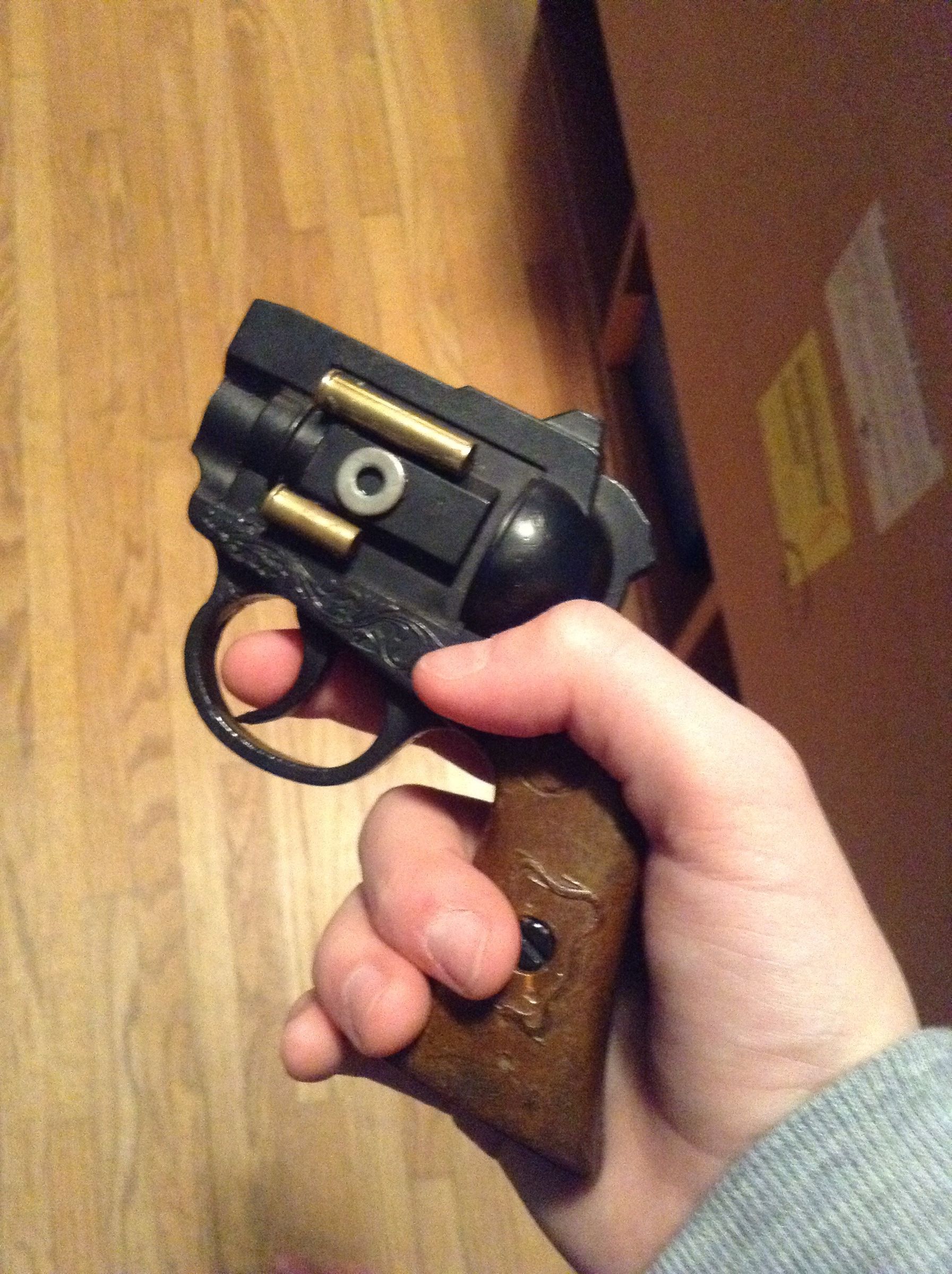 DIY Steampunk Gun Prop : 8 Steps - Instructables
