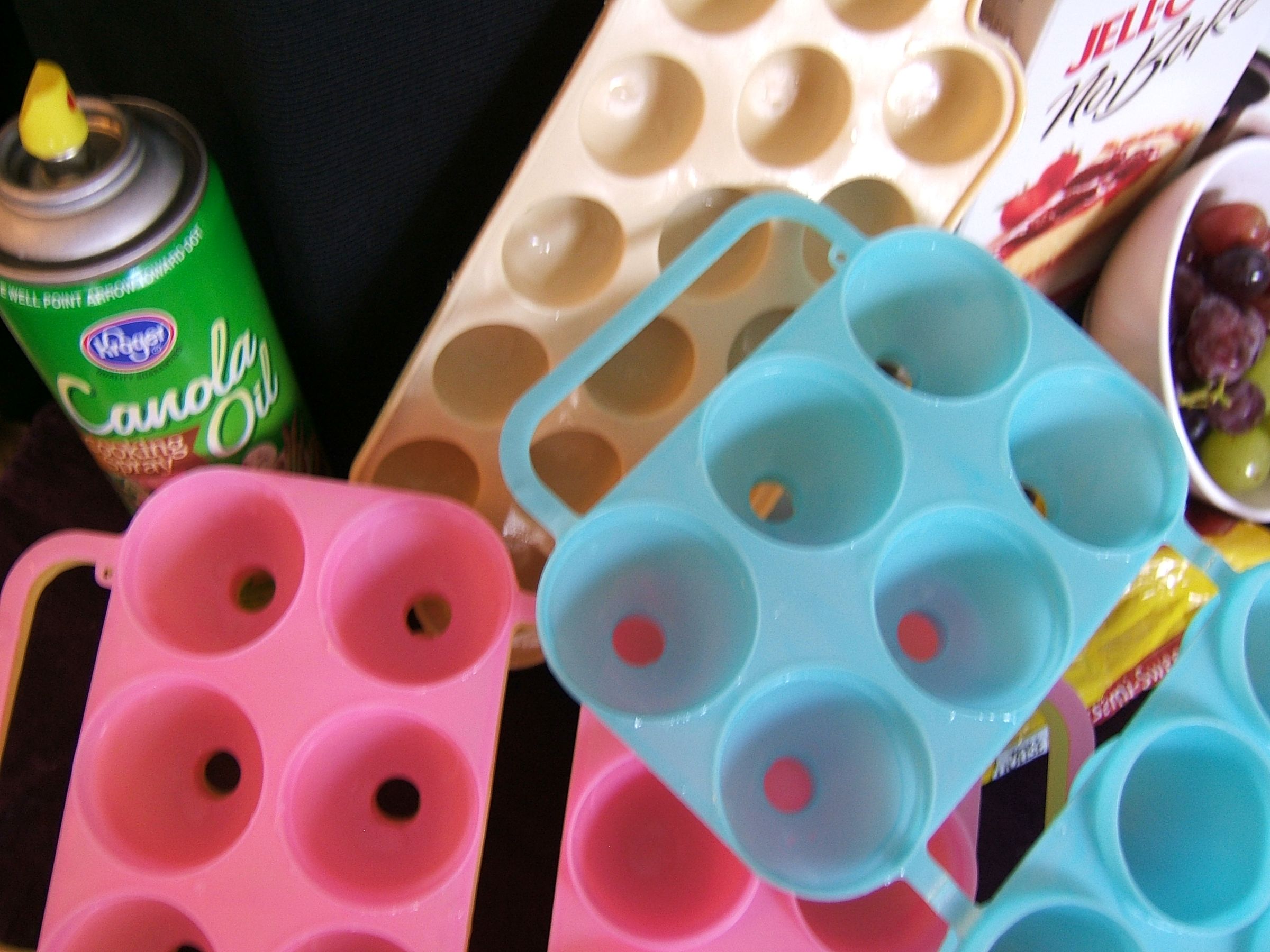 Edible Eyeballs With Bloody "Dripping Sauce" : 17 Steps - Instructables
