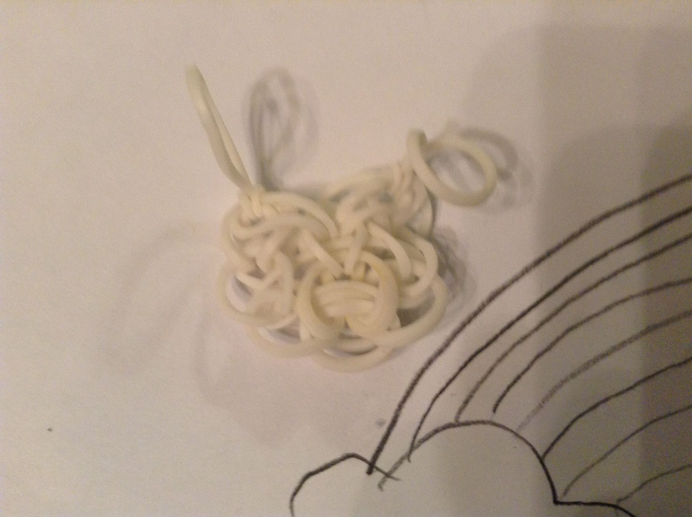 Rainbow Loom Heart Charm : 7 Steps - Instructables