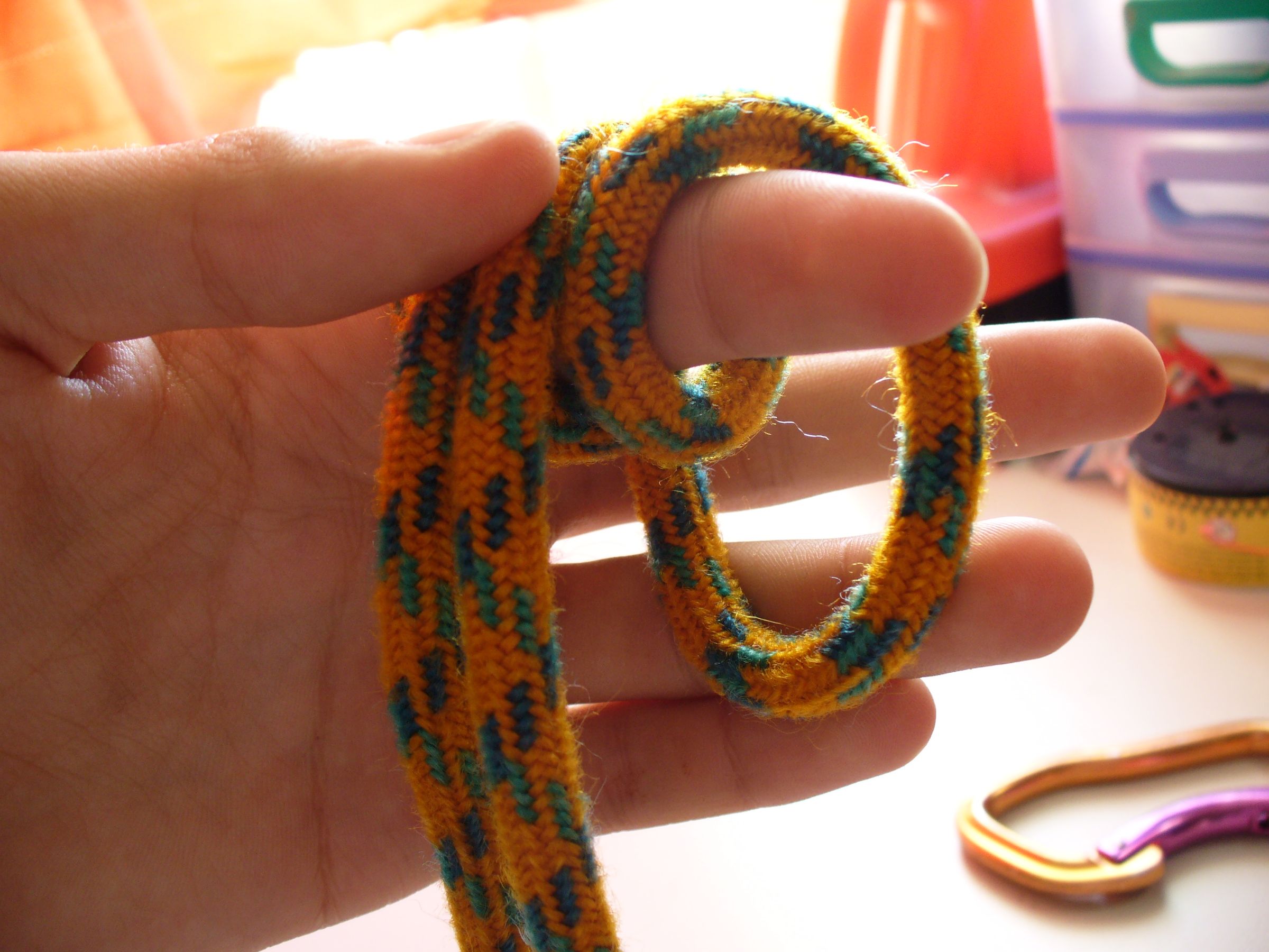 Paracord Prussik Belt : 5 Steps - Instructables