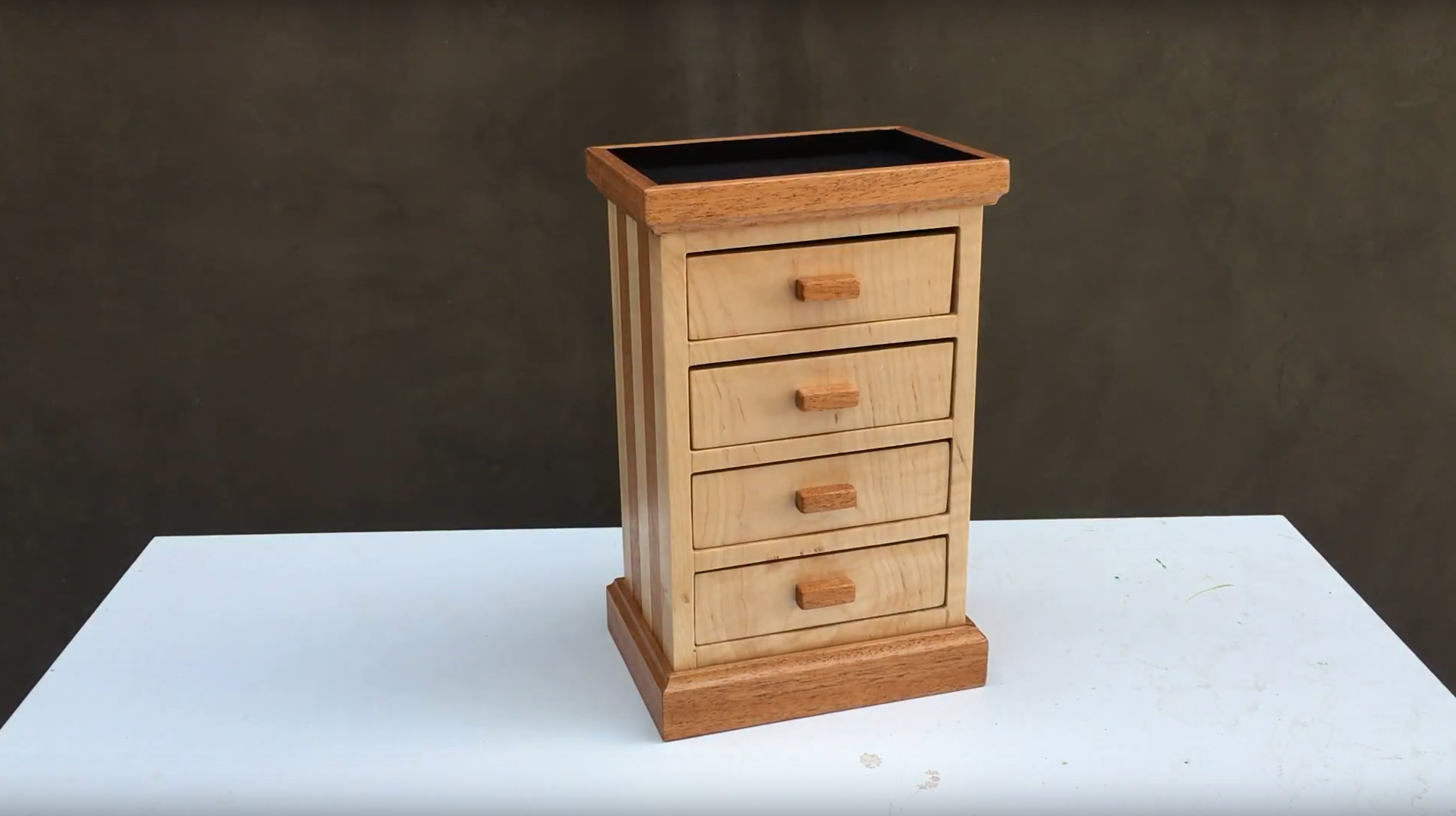 Secret Compartment Jewelry Box : 9 Steps (with Pictures) - Instructables