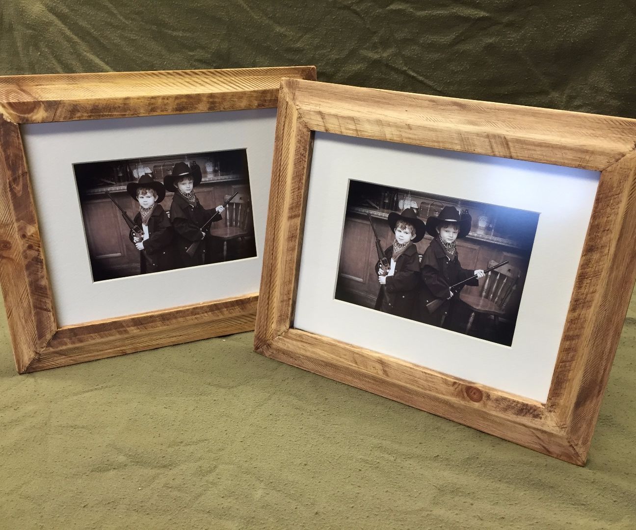 Rustic Picture Frame : 10 Steps (with Pictures) - Instructables