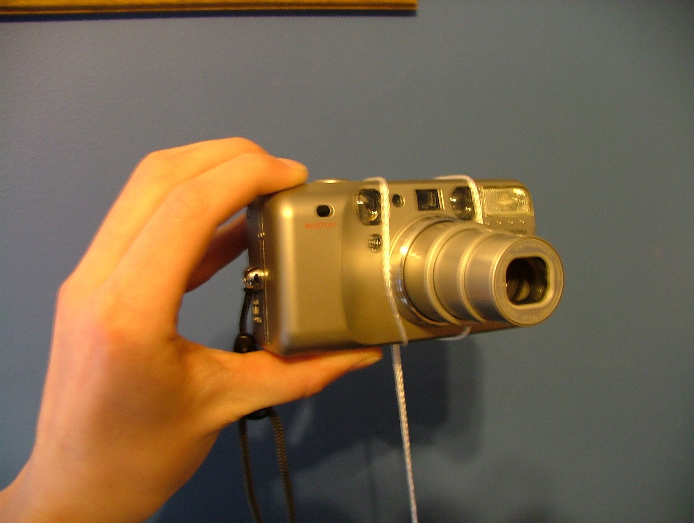 How to Steady a Camera With String : 6 Steps - Instructables