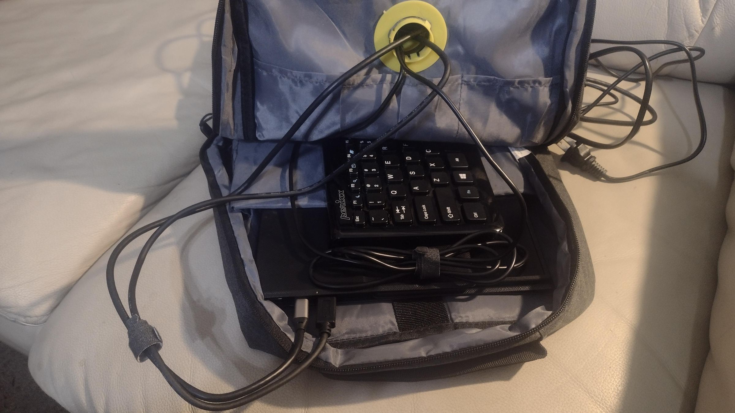 Portable Battery-Powered Backpack Computer : 11 Steps (with Pictures ...