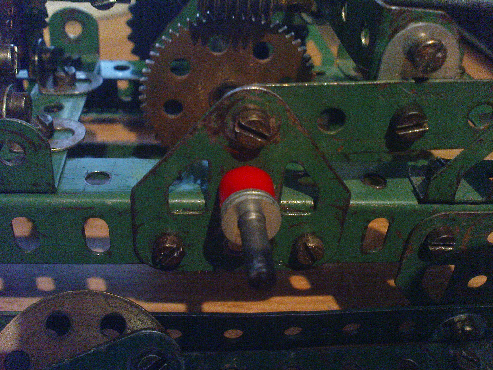 Meccano Walking Machine : 9 Steps - Instructables