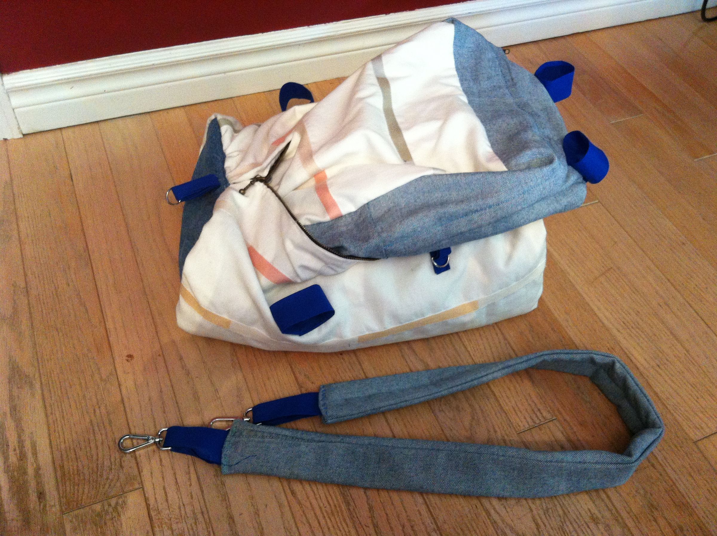 How to Make a Backpack-Dufflebag Convertible : 7 Steps - Instructables