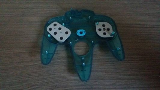 How to Disassemble/reassemble a Nintendo 64 Controller... : 5 Steps ...