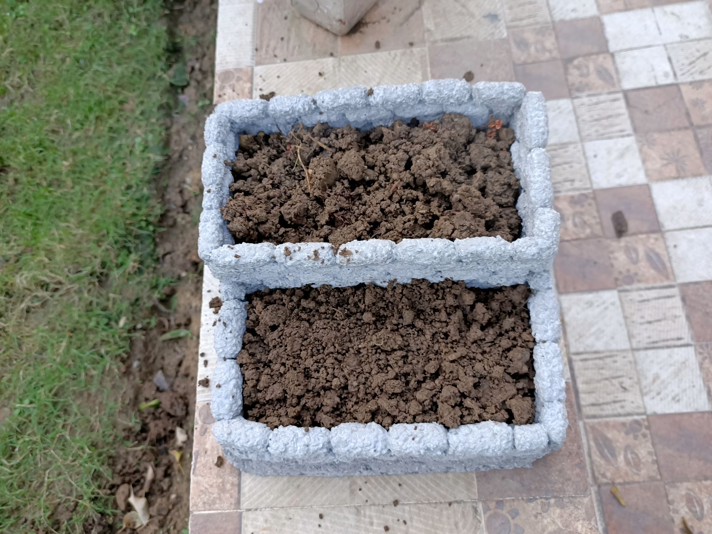 DIY Textured Cement-Styrofoam Planter : 12 Steps (with Pictures ...