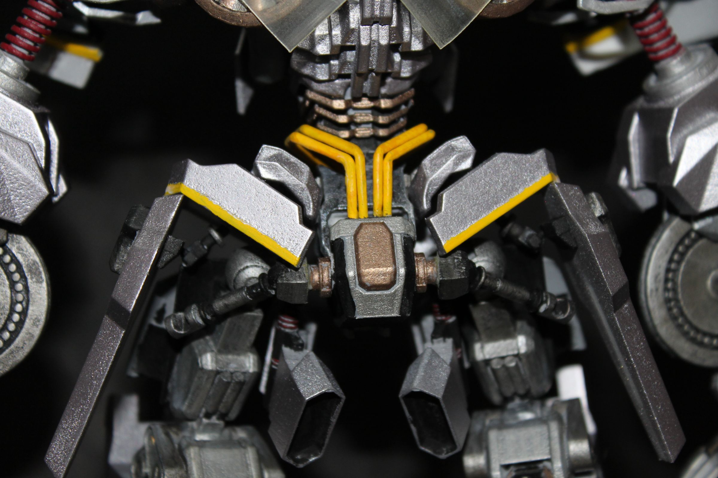 Transformers: Astrotrain : 4 Steps - Instructables