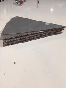 Big Cardboard Expandable Shield : 8 Steps - Instructables