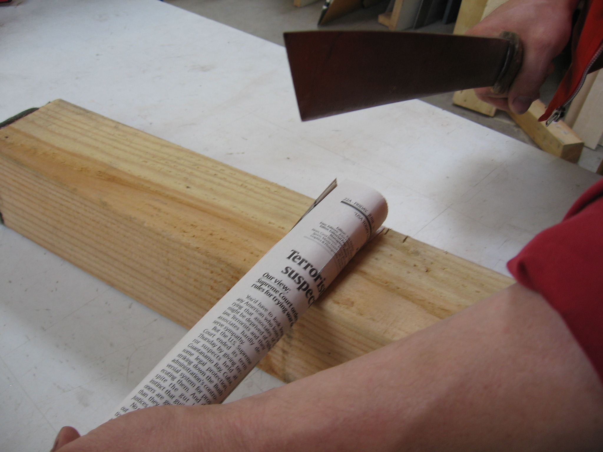 Newspaper Trick : 4 Steps - Instructables