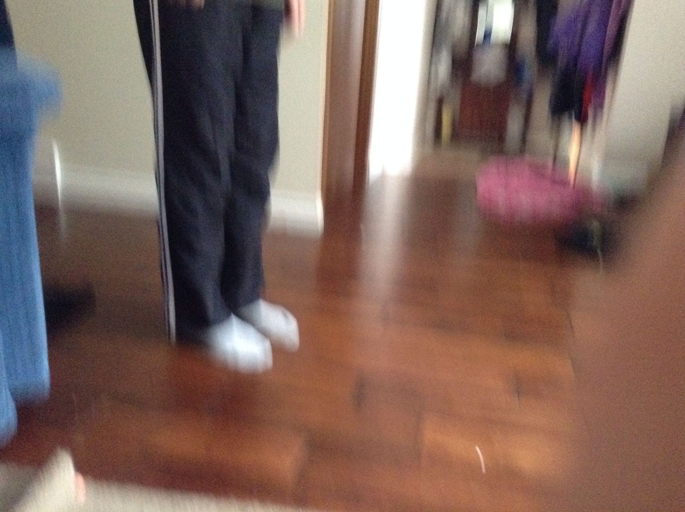 How to Moonwalk : 5 Steps - Instructables
