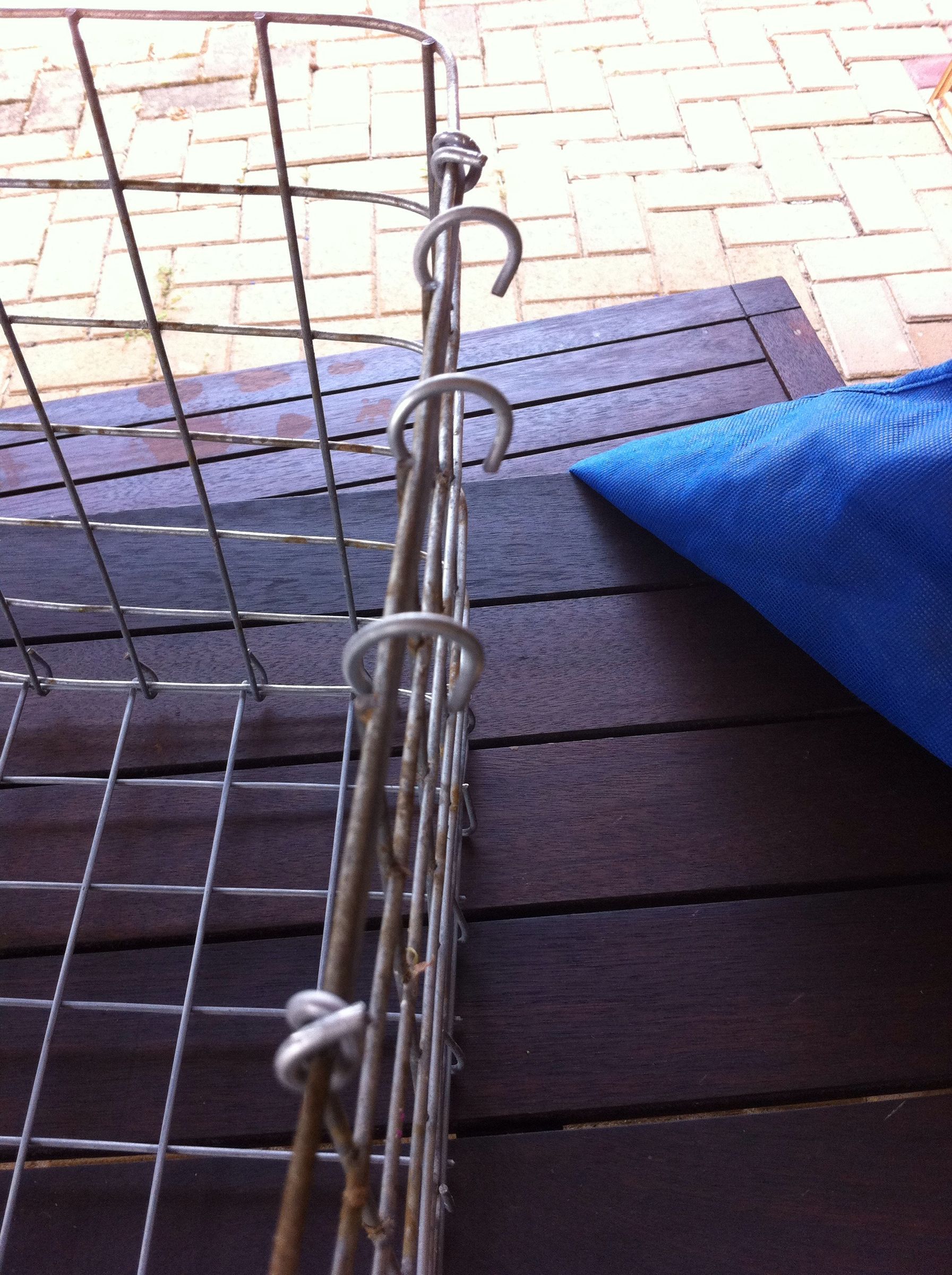 Wire Frame Bike Pannier : 8 Steps - Instructables
