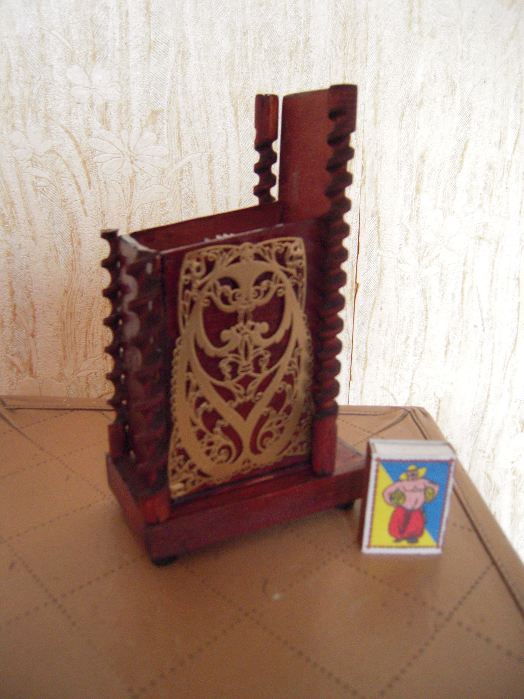 Miniature Model of the "mutoscope" - Instructables