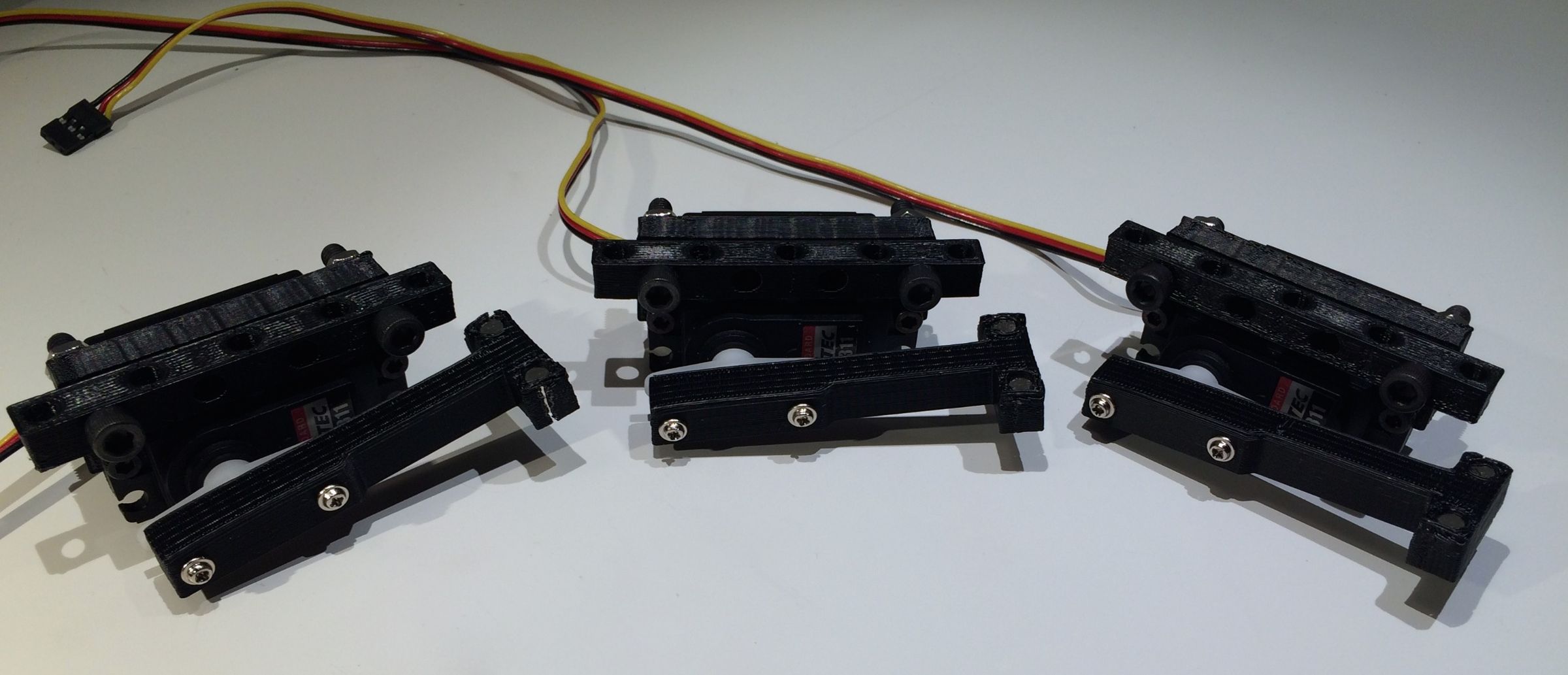Tapsterbot 2.0: Servo-Arm Assembly : 5 Steps - Instructables