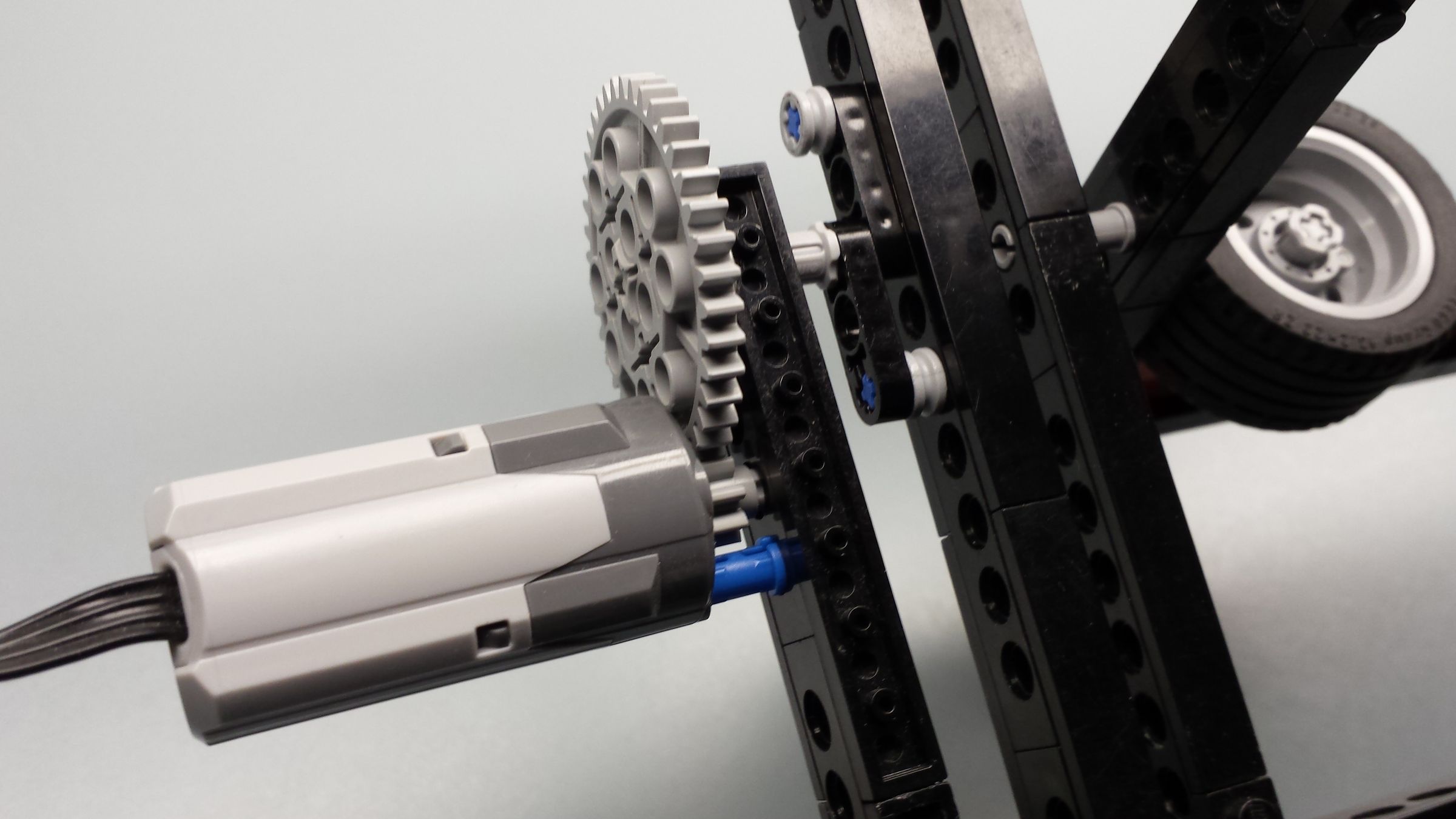 LEGO Gyroscope (Documented in GIF Form) : 5 Steps (with Pictures ...