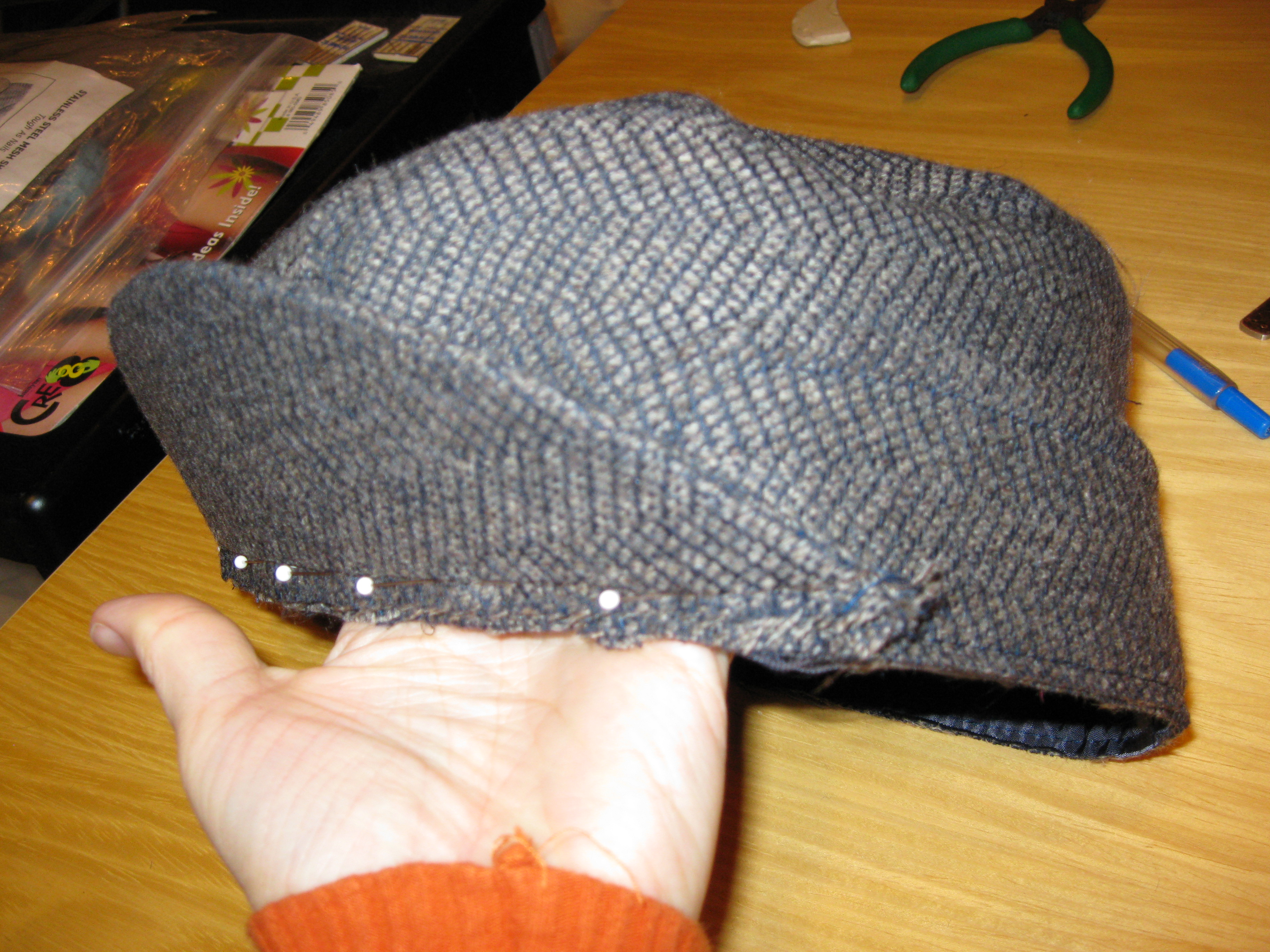 Checkpoint Charlie Hat : 7 Steps (with Pictures) - Instructables