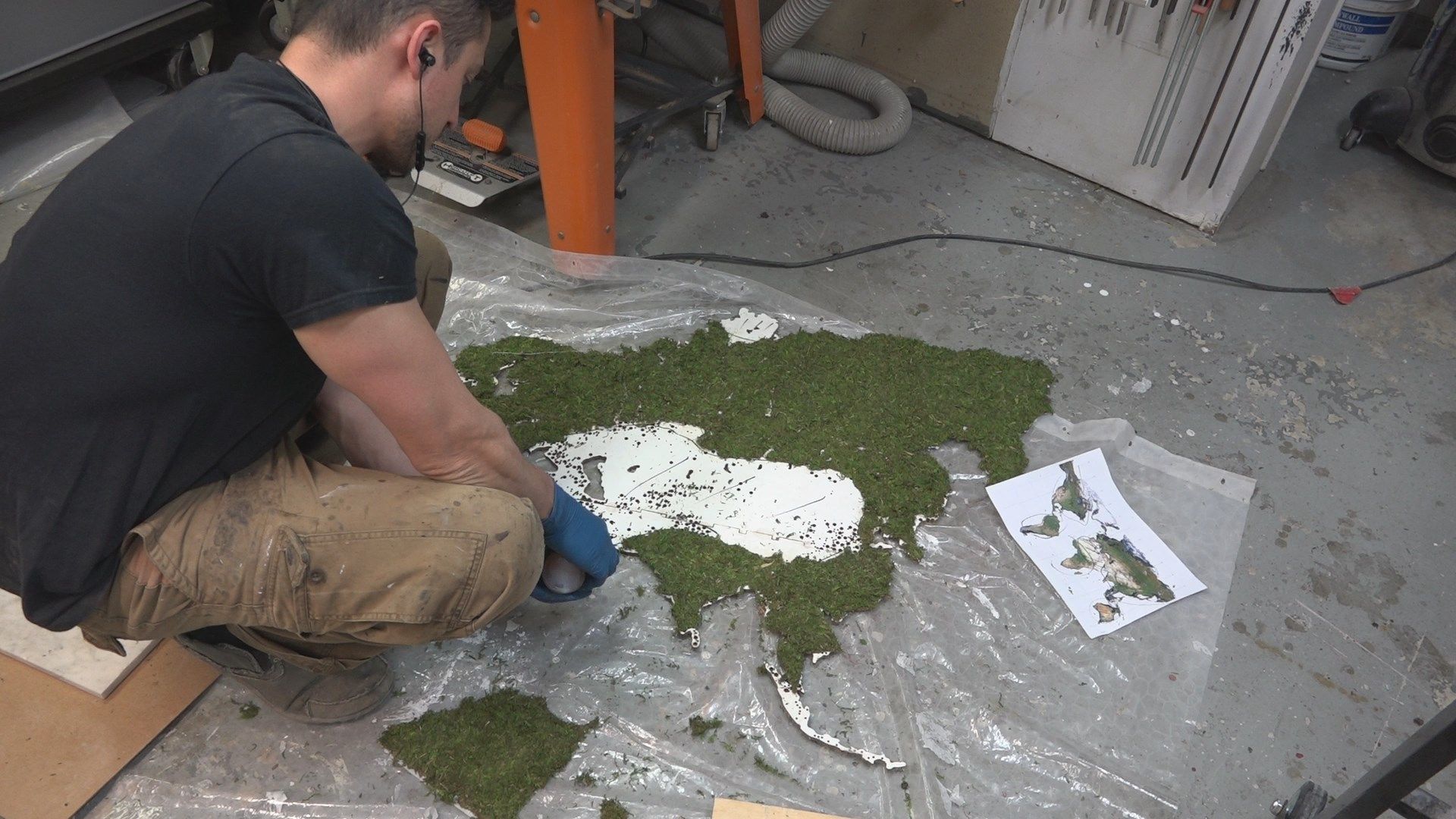 Floating World Backlit Moss Map With Arduino Fiber Optic LED Cities ...