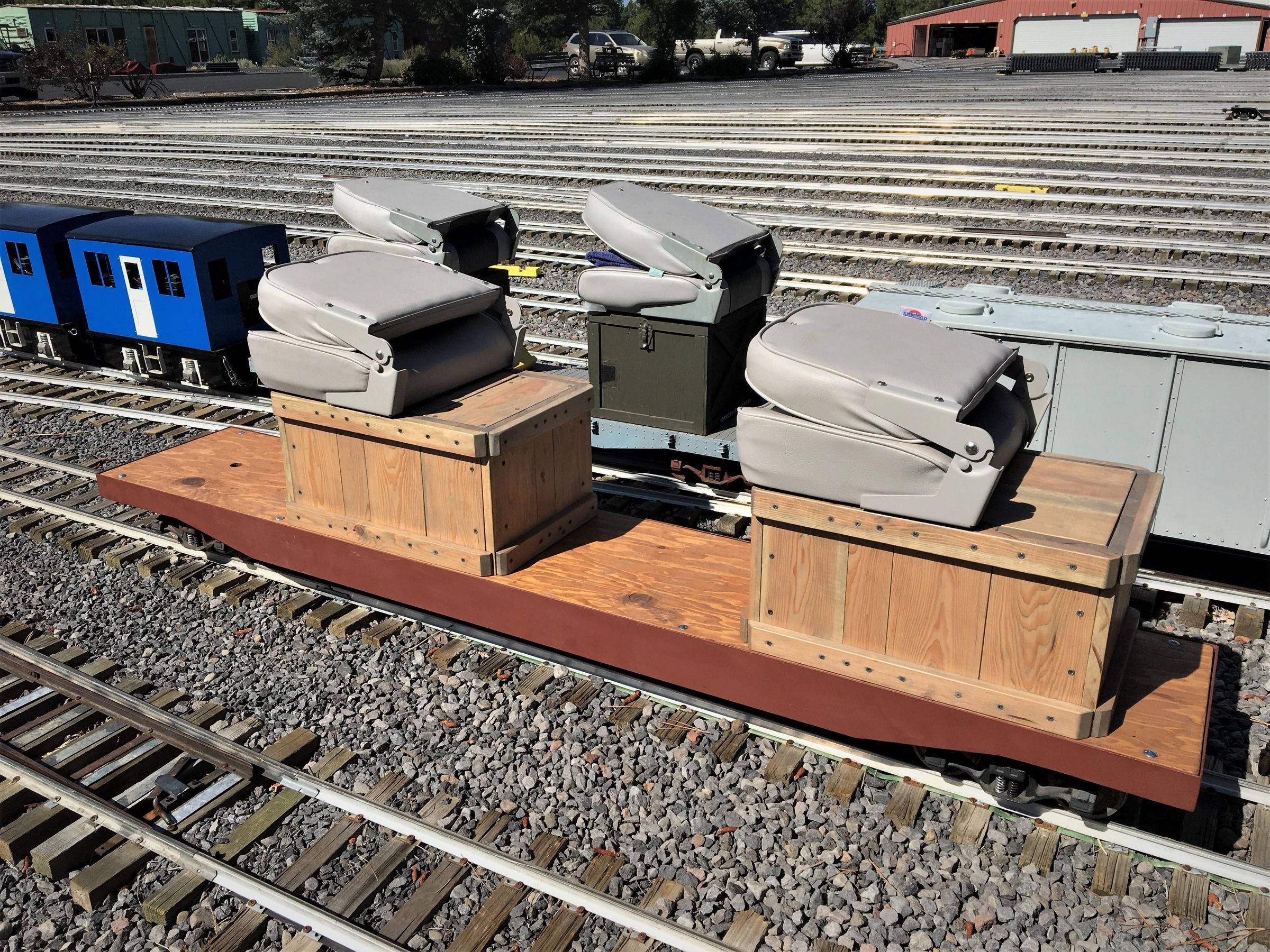 7 1/2 Gauge Rideable Flat Train Car : 13 Steps (with Pictures ...