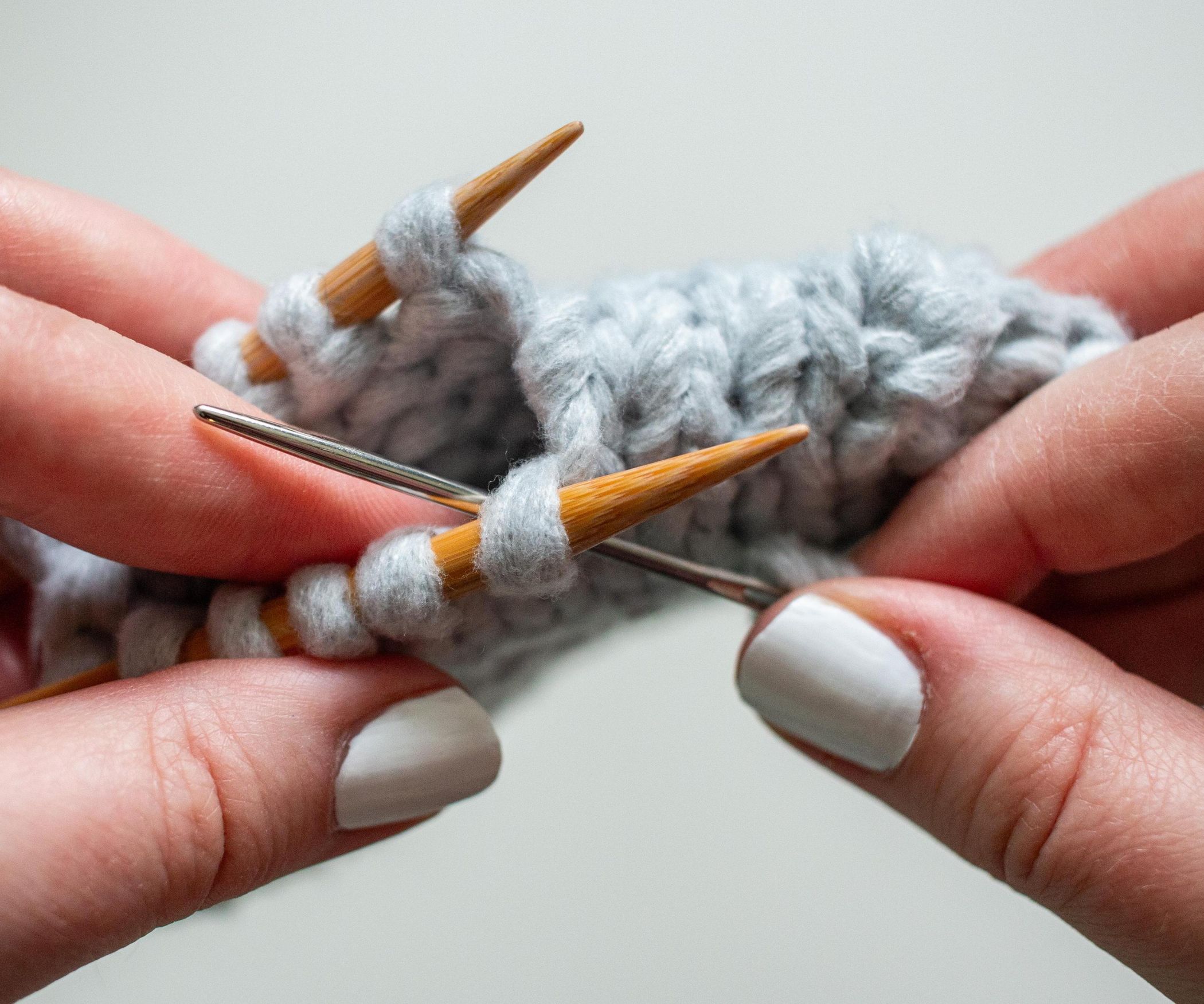 Kitchener Stitch Knitting Tutorial : 8 Steps (with Pictures) - Instructables