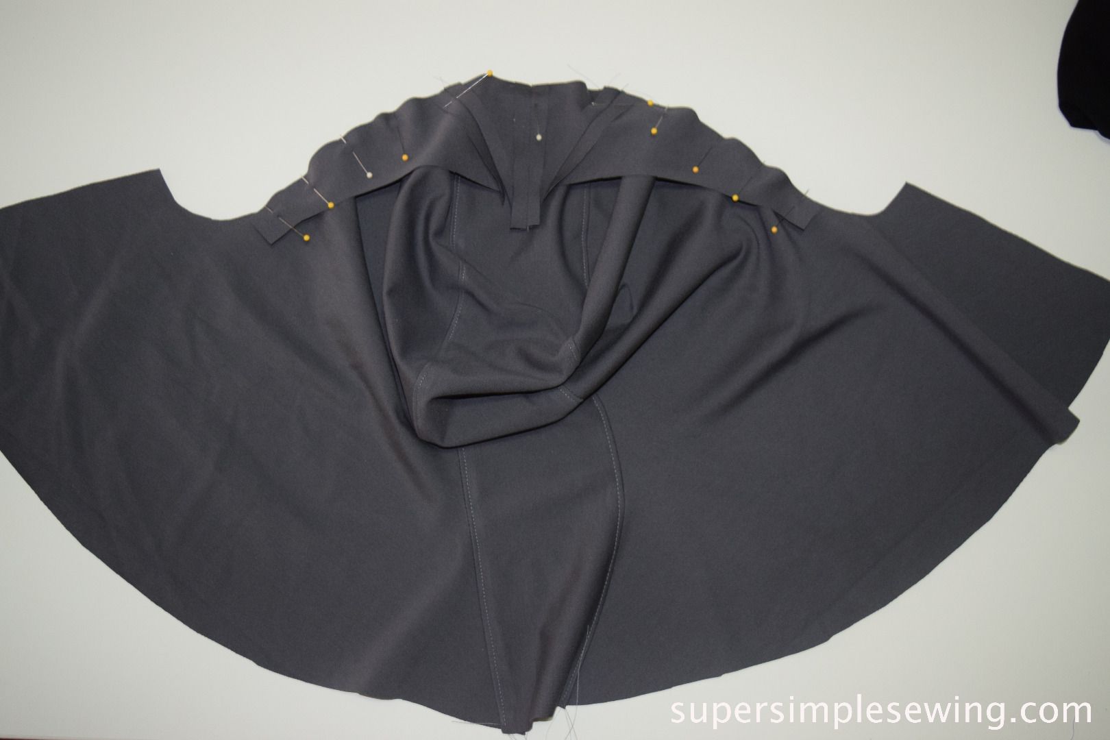 Assassin's Creed Inspired Hood : 22 Steps (with Pictures) - Instructables