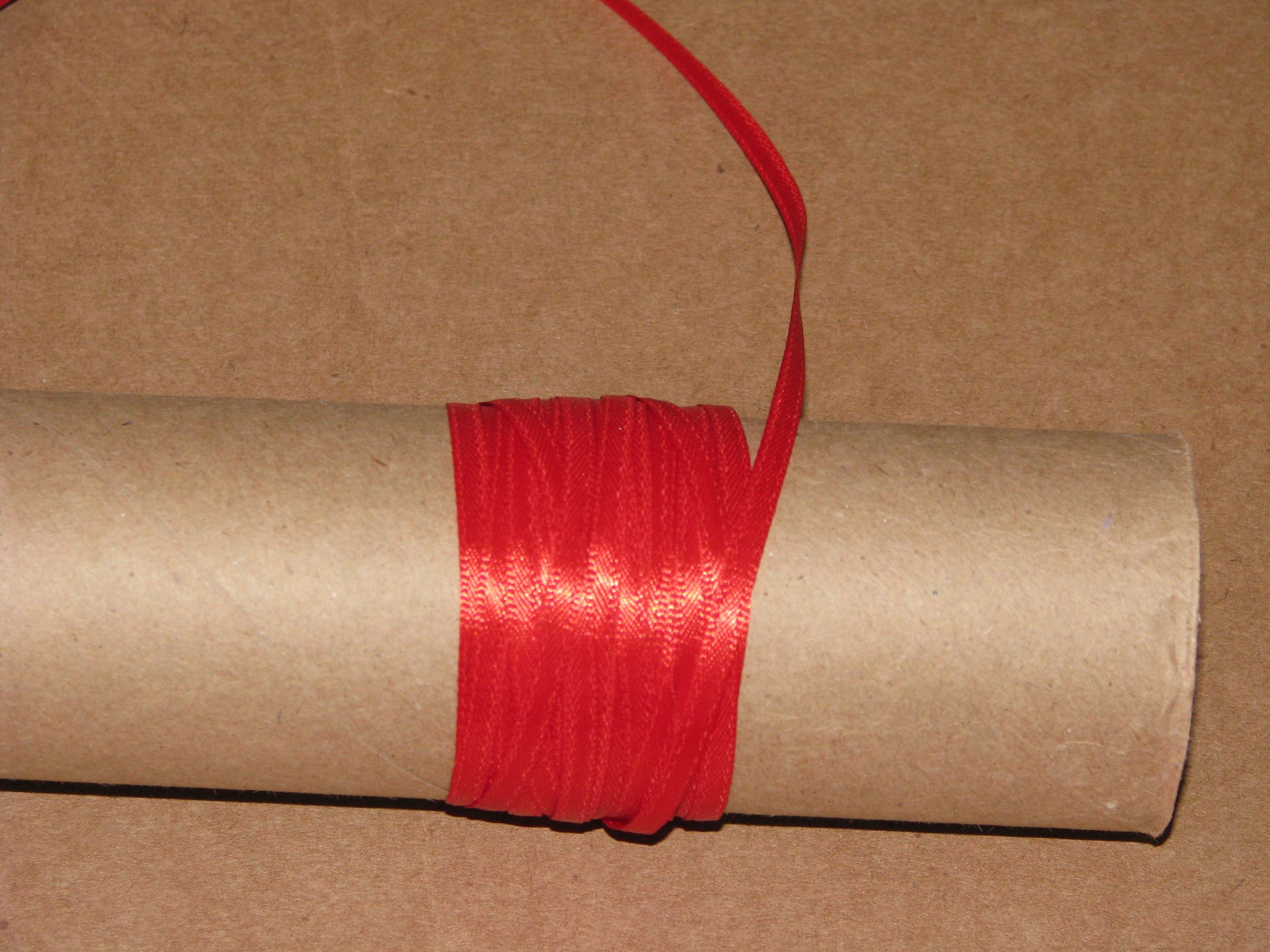 Christmas Ribbon Garland or Chain : 6 Steps - Instructables