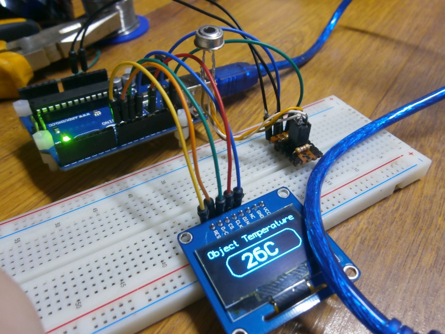 DIY: a 5 Minutes Contactless OLED Thermometer With Arduino and MLX90614 ...
