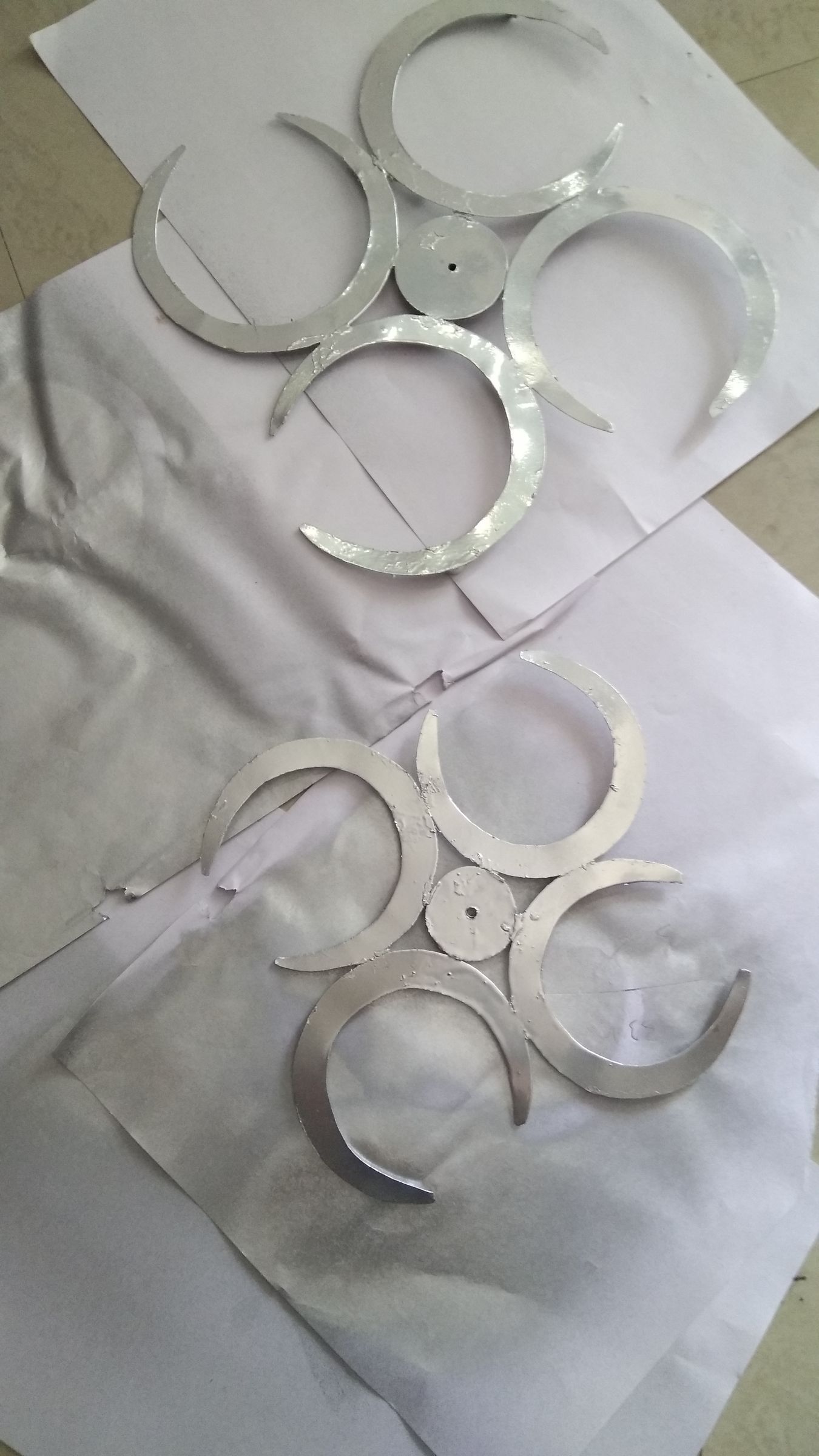 Homemade Double Pendulum Kinetic Art : 3 Steps - Instructables