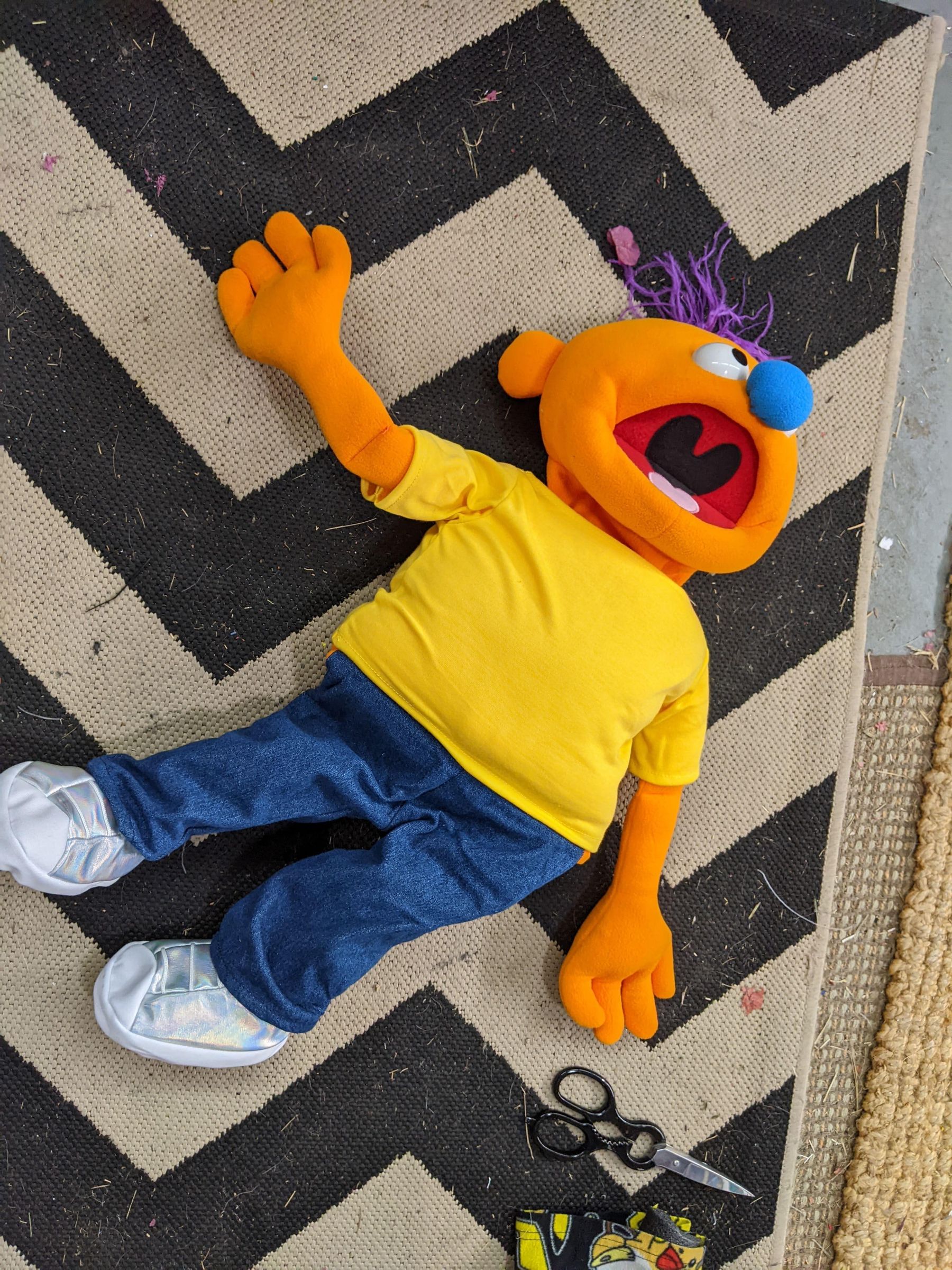 Remote Controlled Tricycle-Riding Puppet : 9 Steps (with Pictures ...