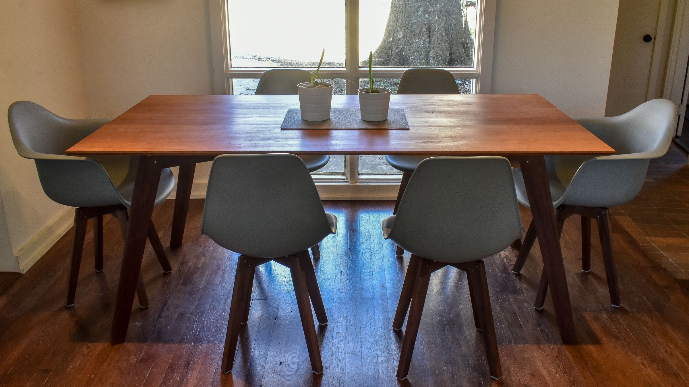 Modern Dining Table : 12 Steps (with Pictures) - Instructables