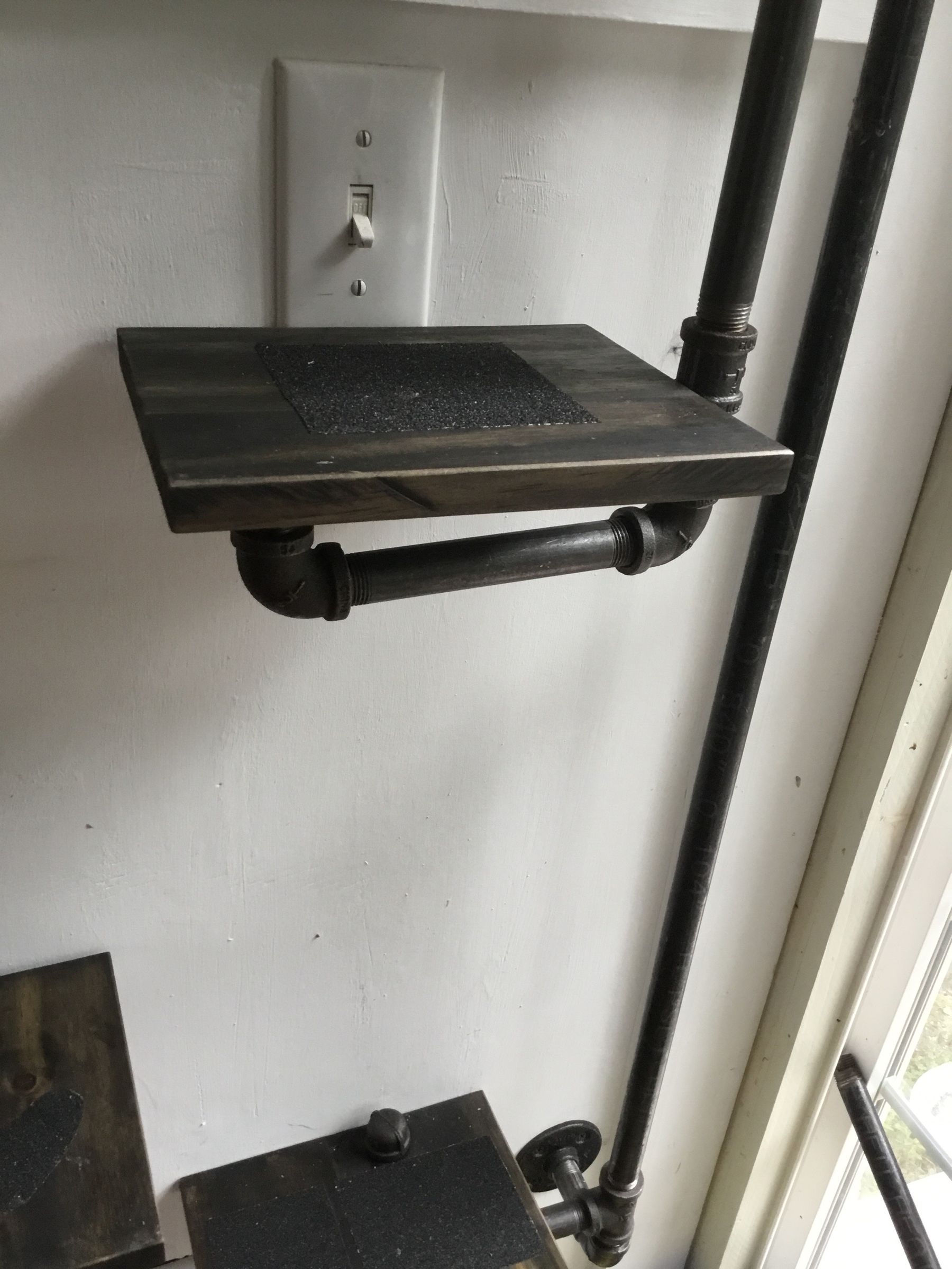 Cat Wall : 5 Steps (with Pictures) - Instructables