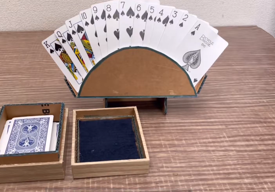 Playing Cards Holder : 4 Steps (with Pictures) - Instructables
