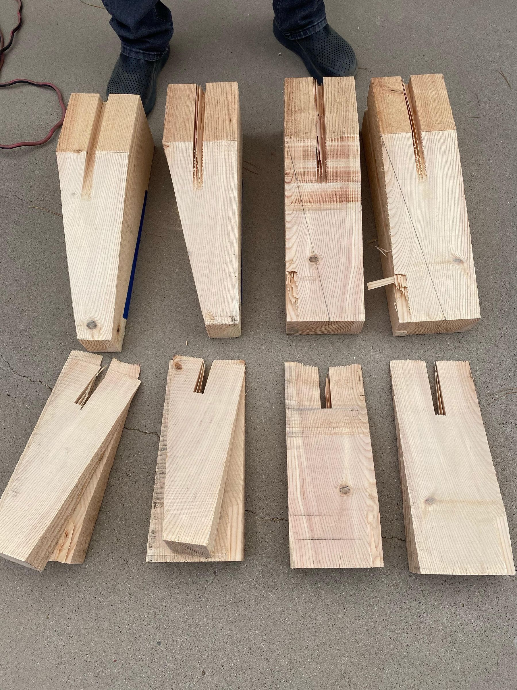 Backenzahn - a Small Side Table, Stool, or Plant Stand : 5 Steps (with ...