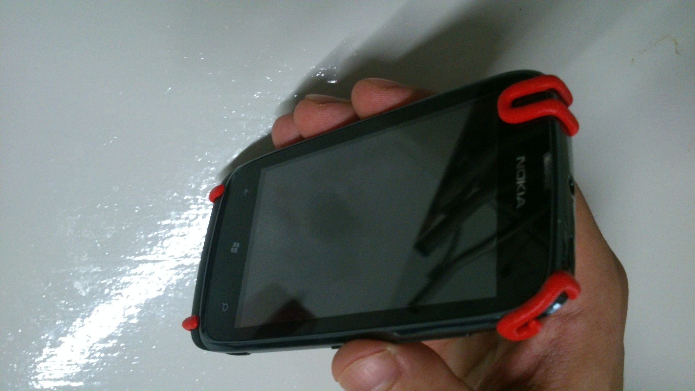 Artsy Smart Phone Bumpers With Sugru - Instructables