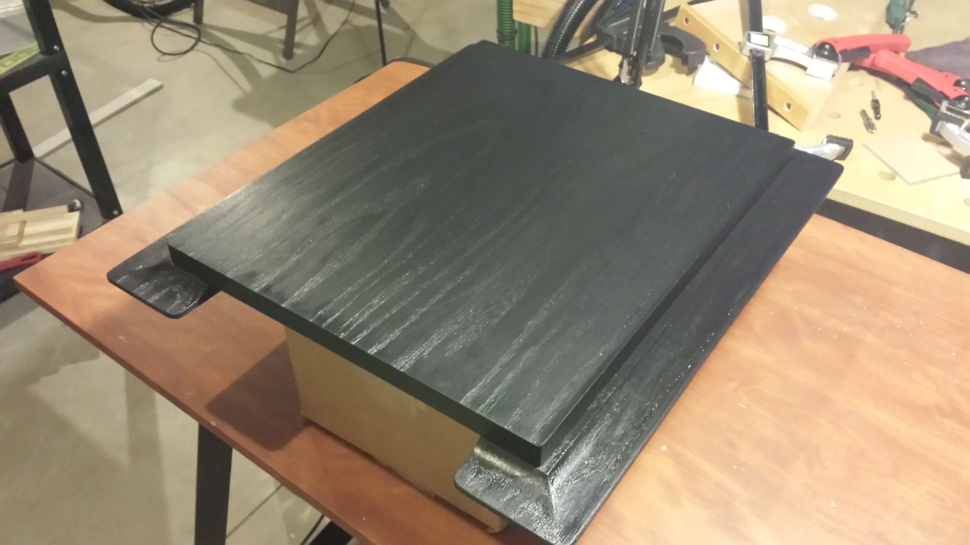 Making Modular DVD Storage Towers : 4 Steps (with Pictures) - Instructables