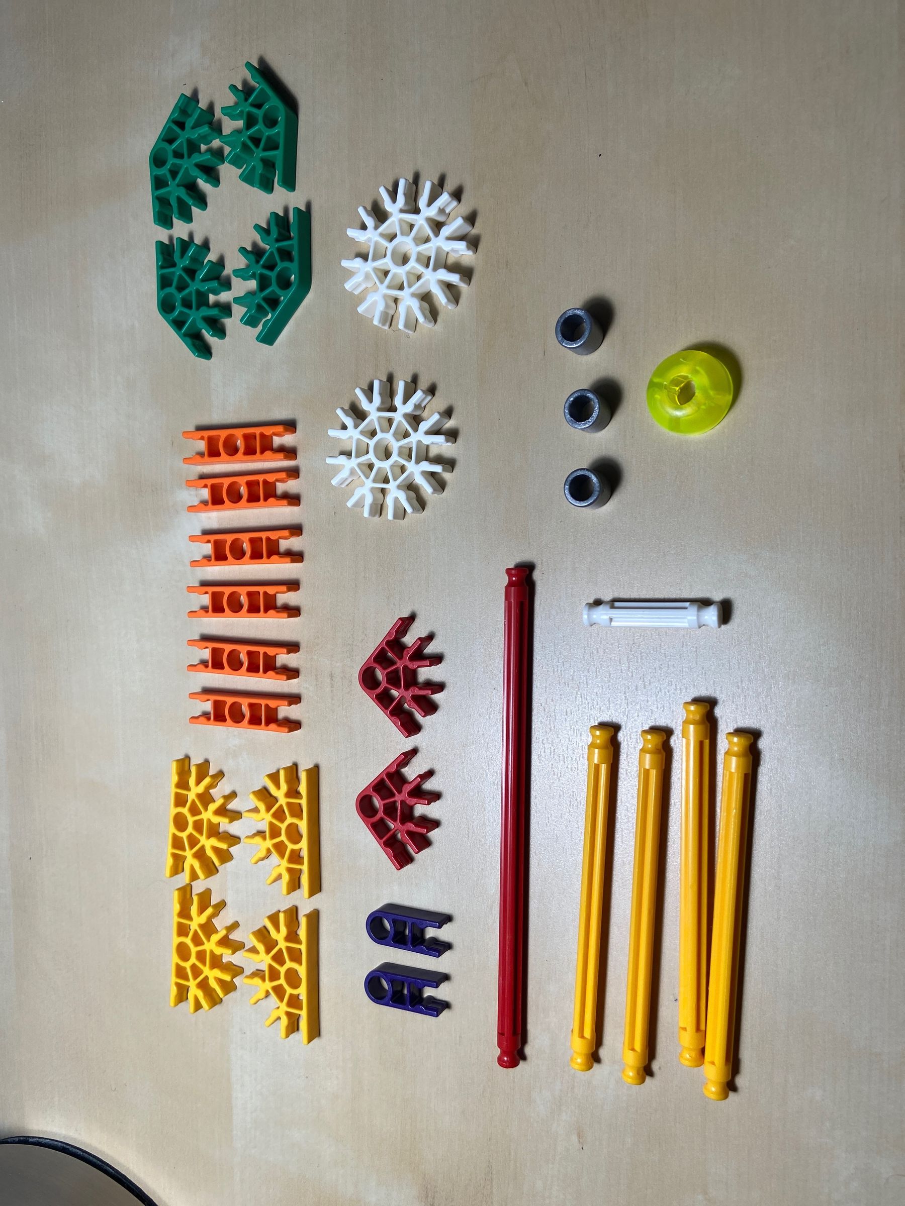 Easy Knex Exploding Throwable Bomb : 4 Steps - Instructables