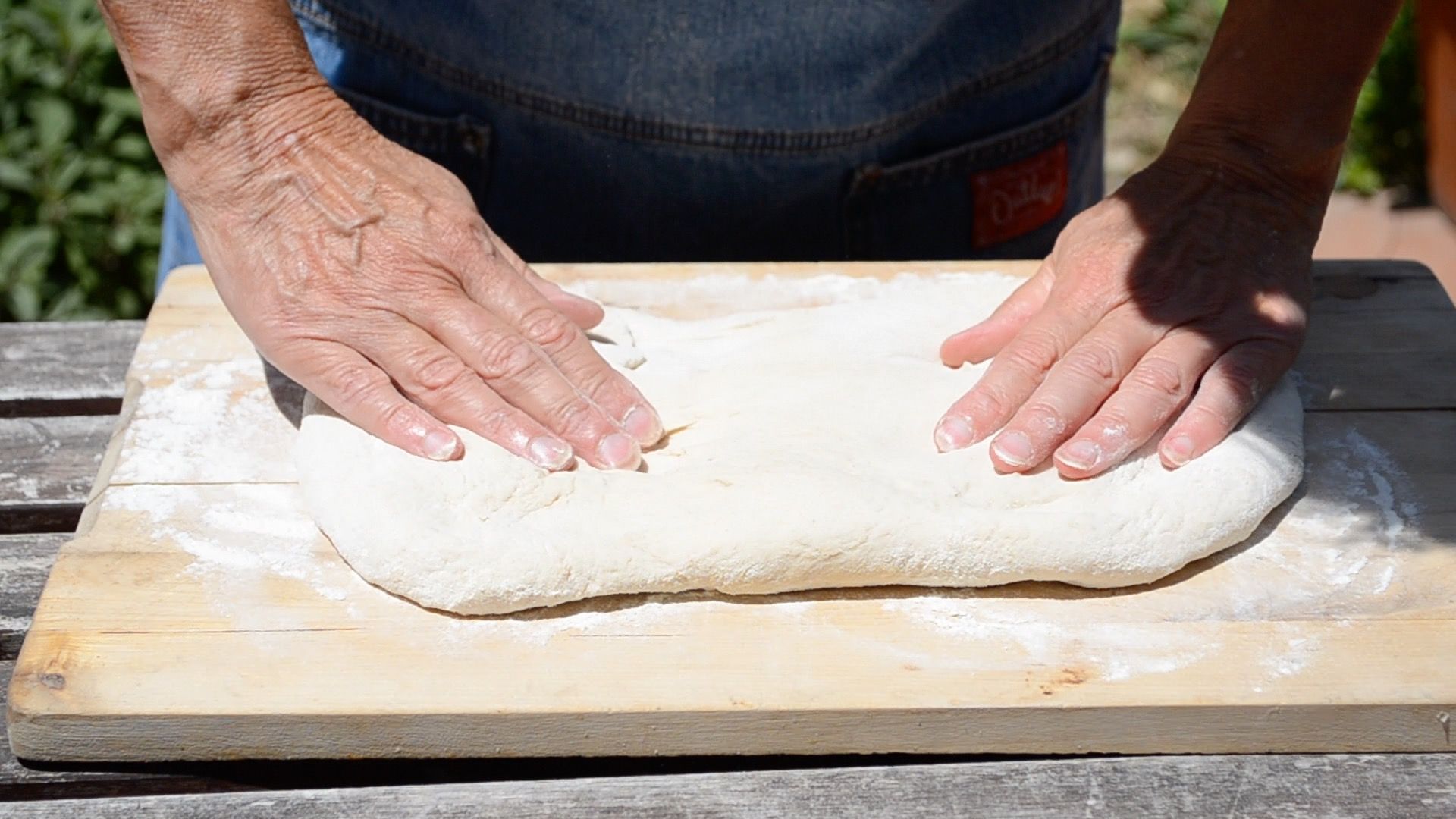 Stromboli, “VOLCANO” Bread : 3 Steps - Instructables