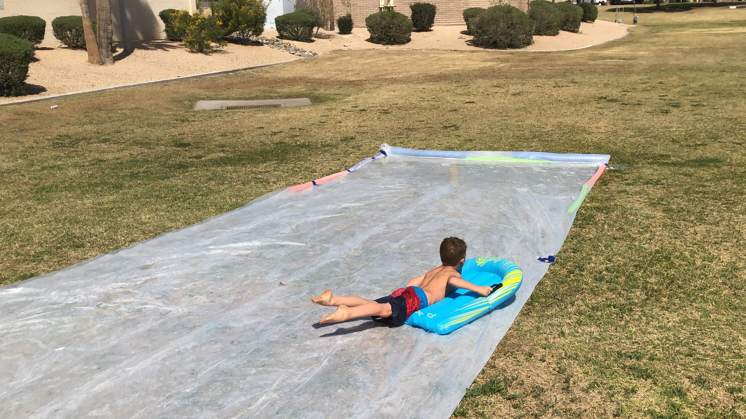 Giant Slip N Slide : 4 Steps - Instructables
