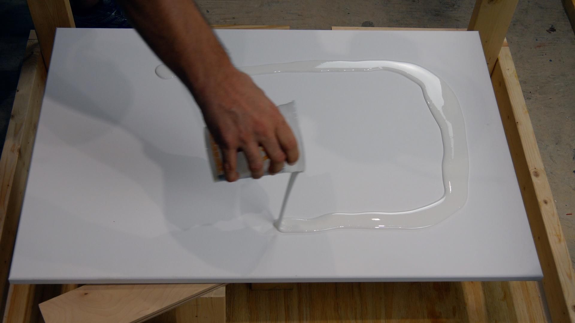 How to Make Resin Art on a Canvas (For Beginners) : 10 Steps (with ...