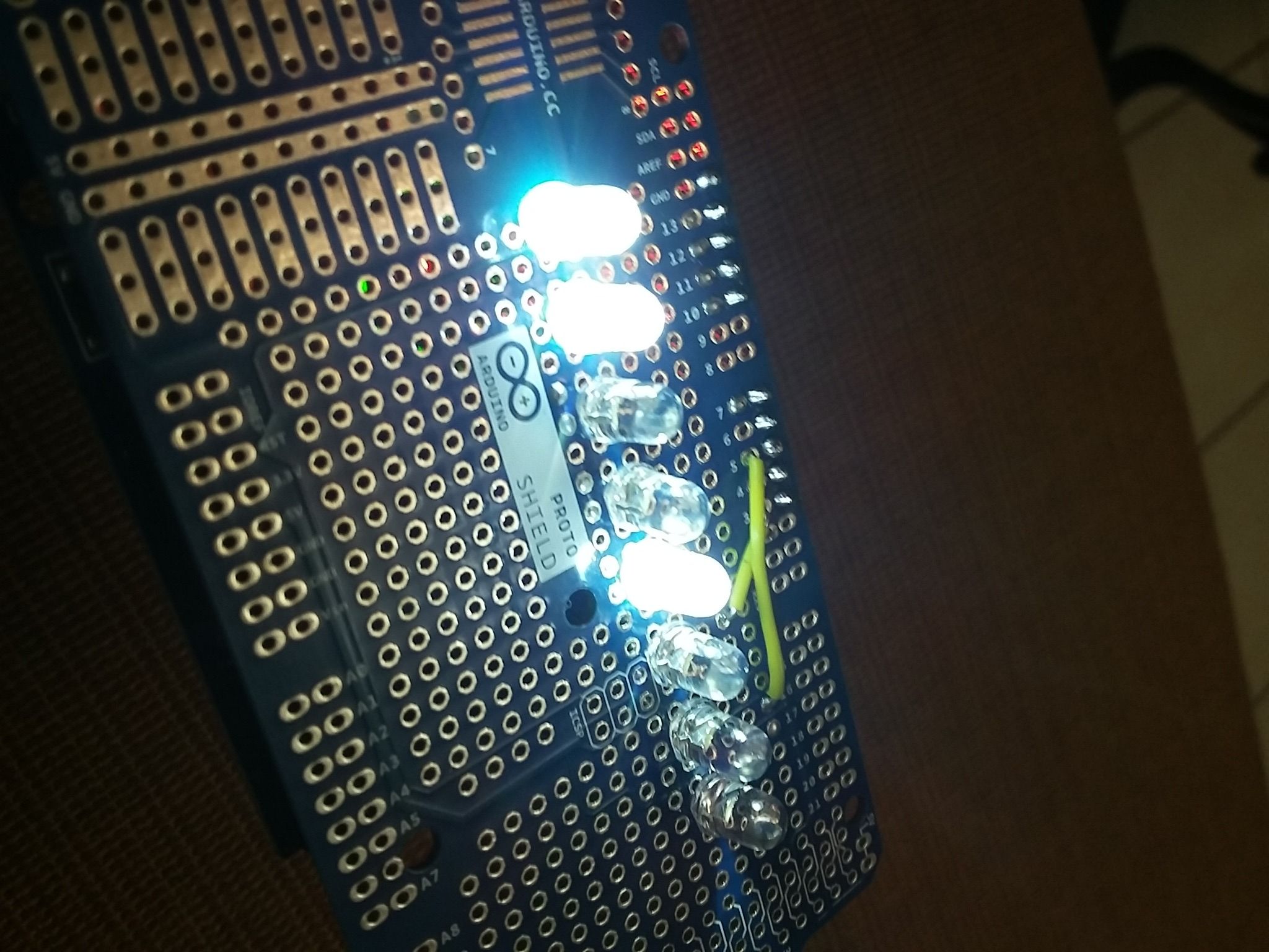 8 Bits Arduino Binary Counter : 6 Steps - Instructables