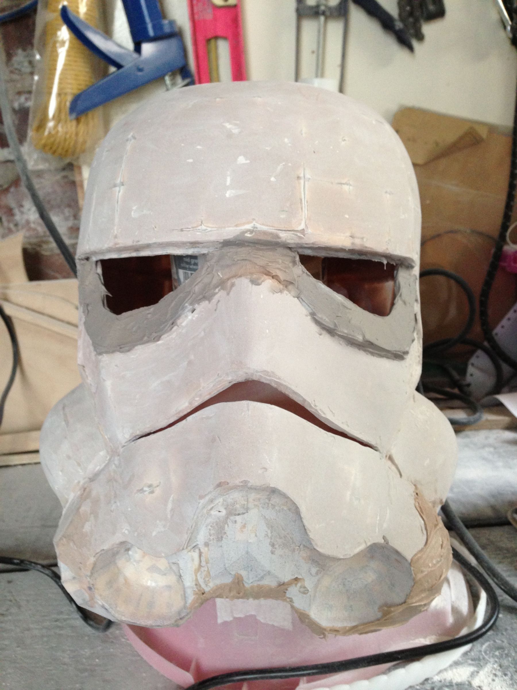 Stormtrooper Helmet ( on a Budget) : 7 Steps - Instructables
