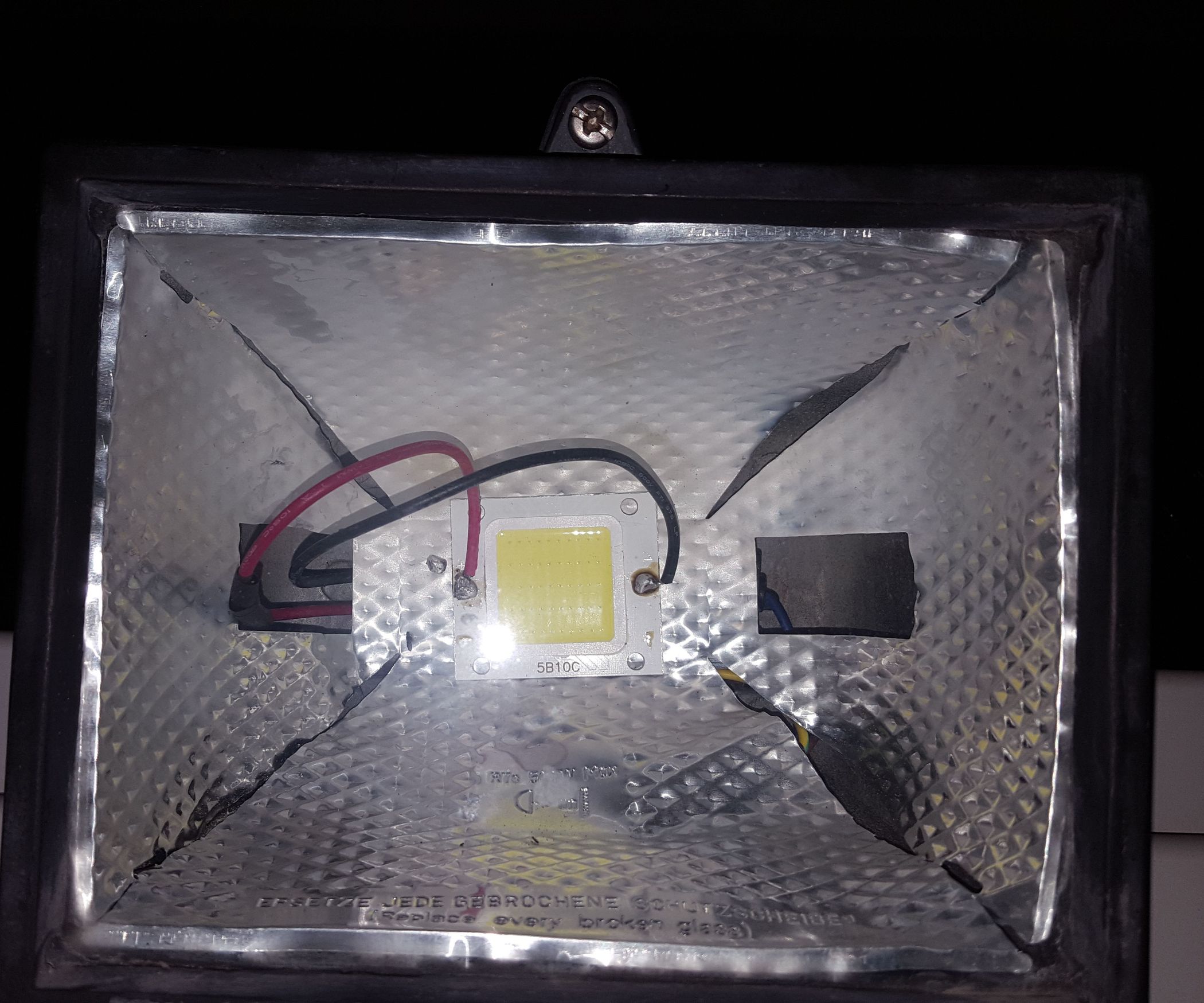 Remote Controlled Led Reflector From Refurbished Halogen Light : 7 ...