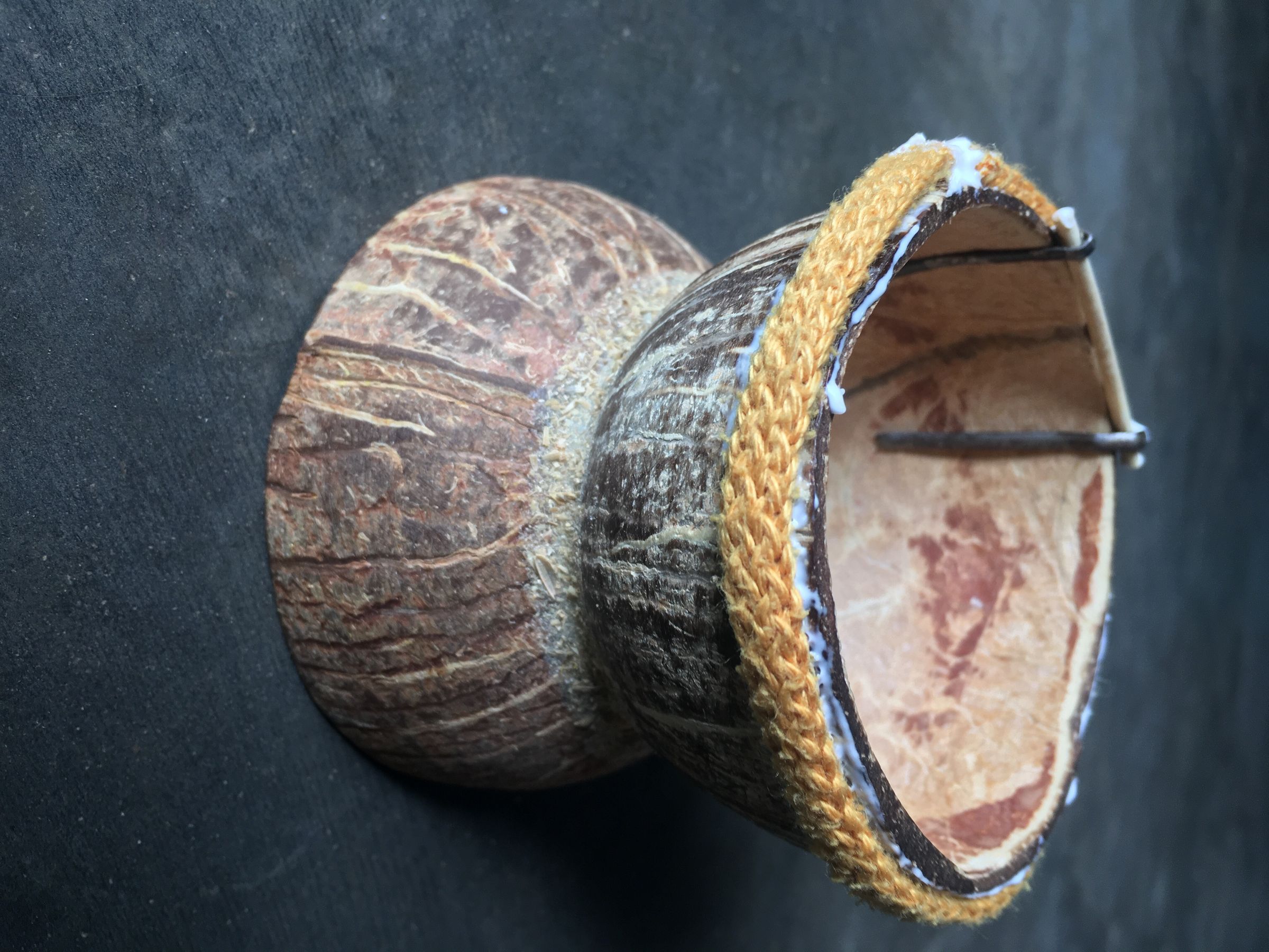 COCONUT SHELL BENZOIN RESIN (SAMBARANI) POT : 12 Steps - Instructables