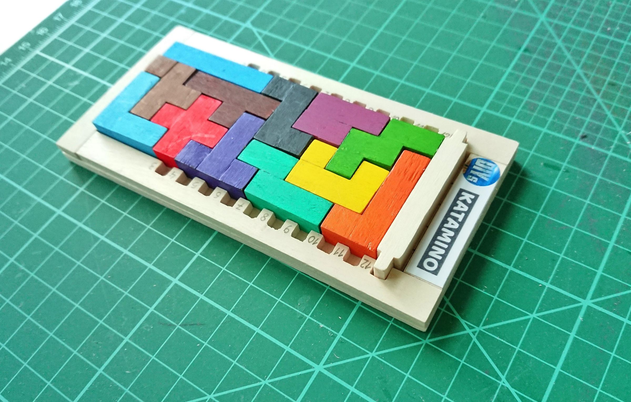 DIY KATAMINO POCKET- PUZZLE BOARD GAME From Popsicle Sticks : 8 Steps ...