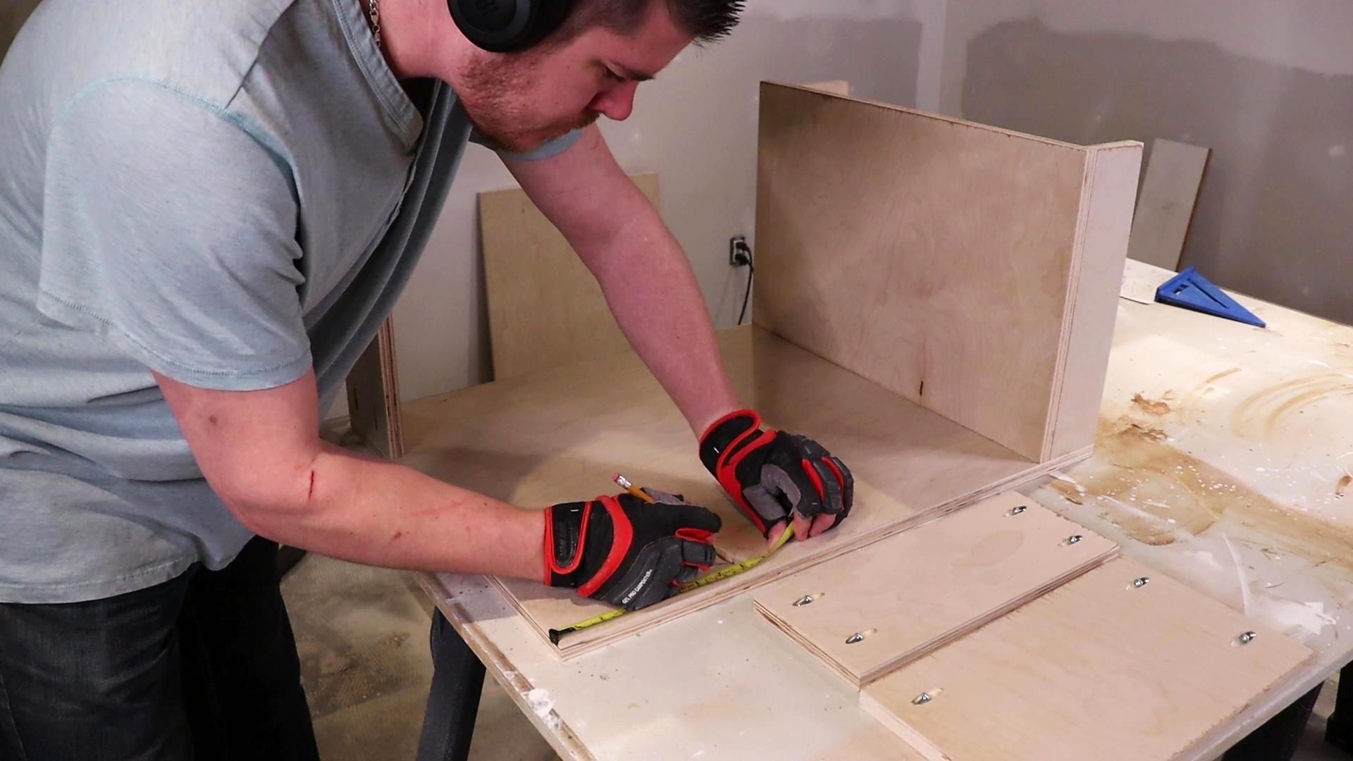 DIY Computer Desk | Cable Management, Storage, LED's : 13 Steps (with ...