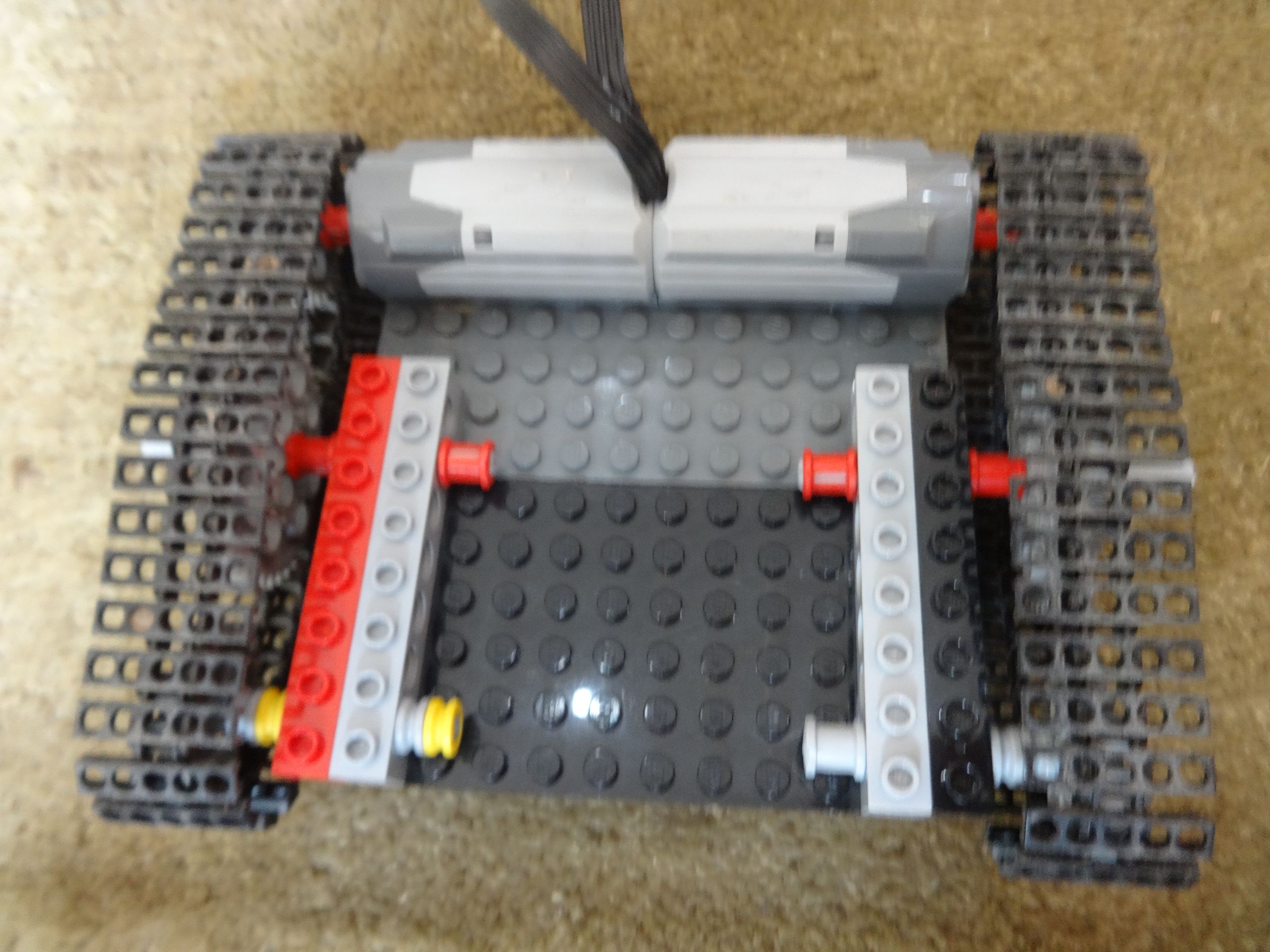 Lego Rc Tank : 18 Steps - Instructables