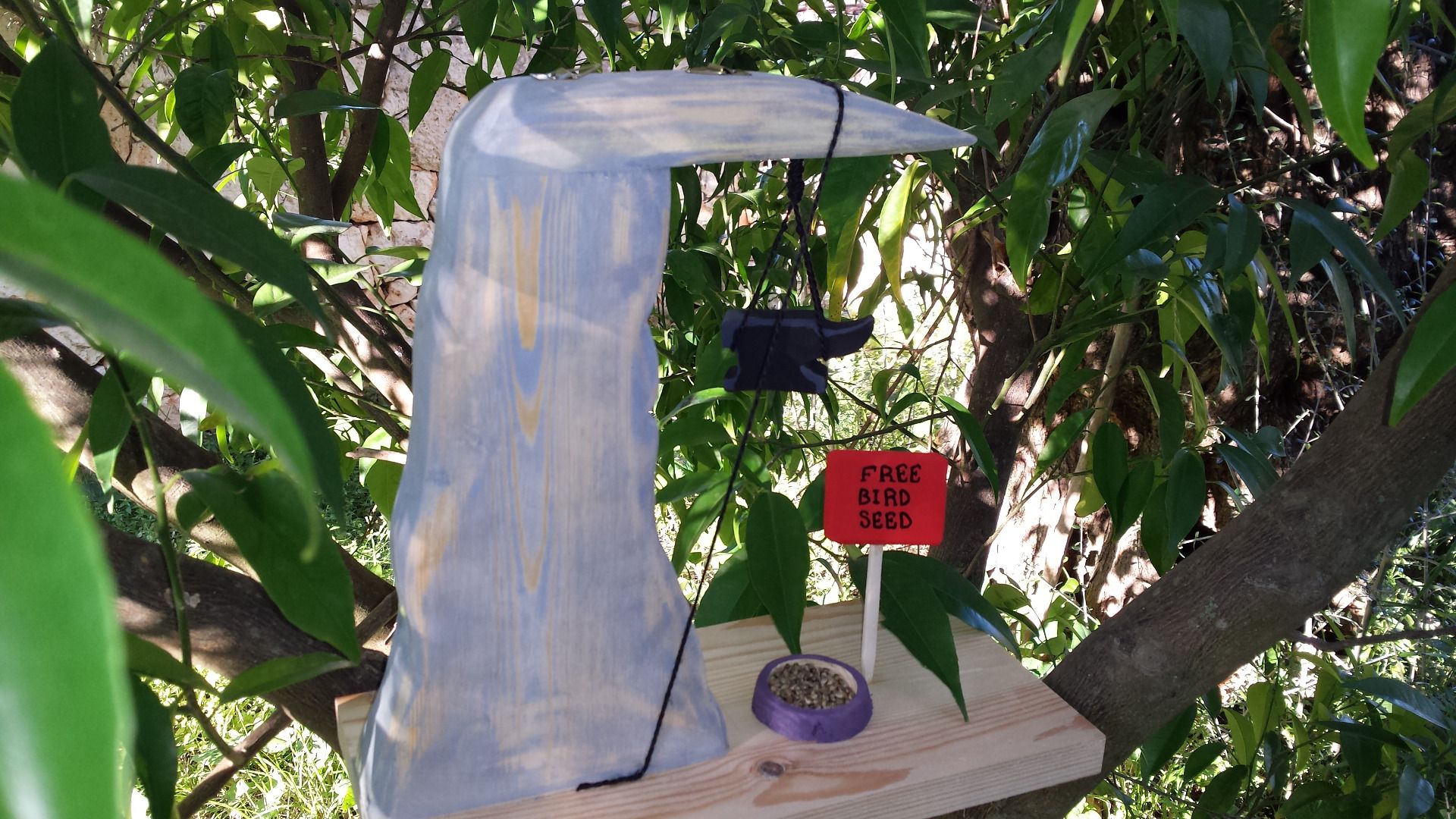 Coyote and Roadrunner Inspired Bird Feeder : 6 Steps - Instructables